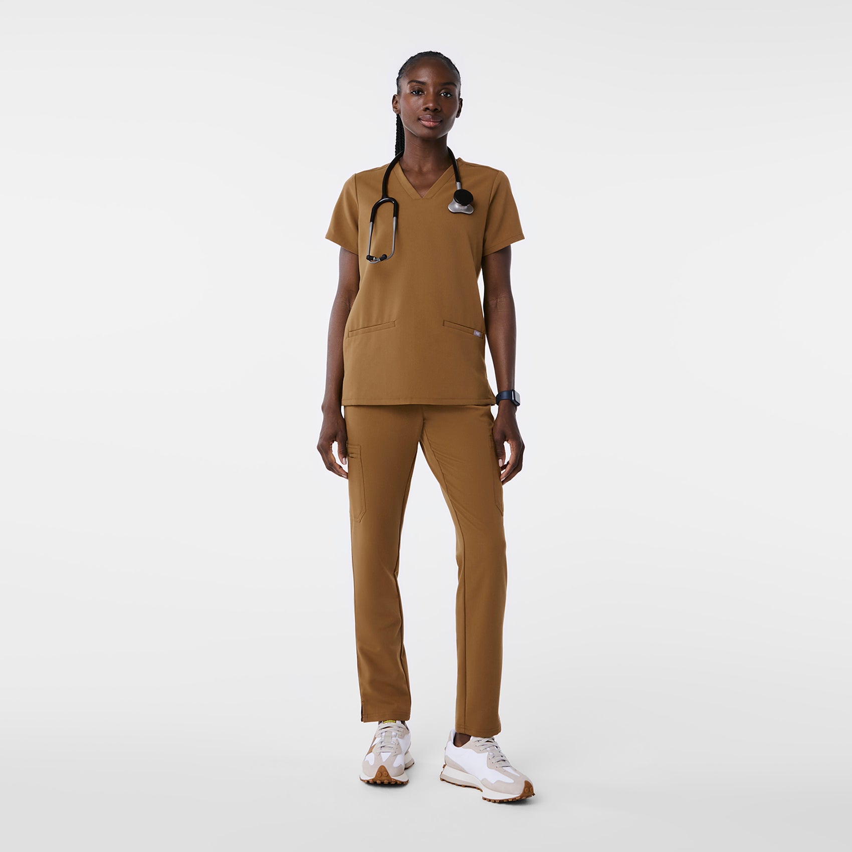 Women's Casma Three-Pocket Scrub Top™ - Earth · FIGS
