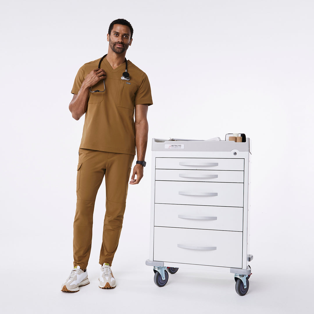 Men's Scrub Tops | FIGS