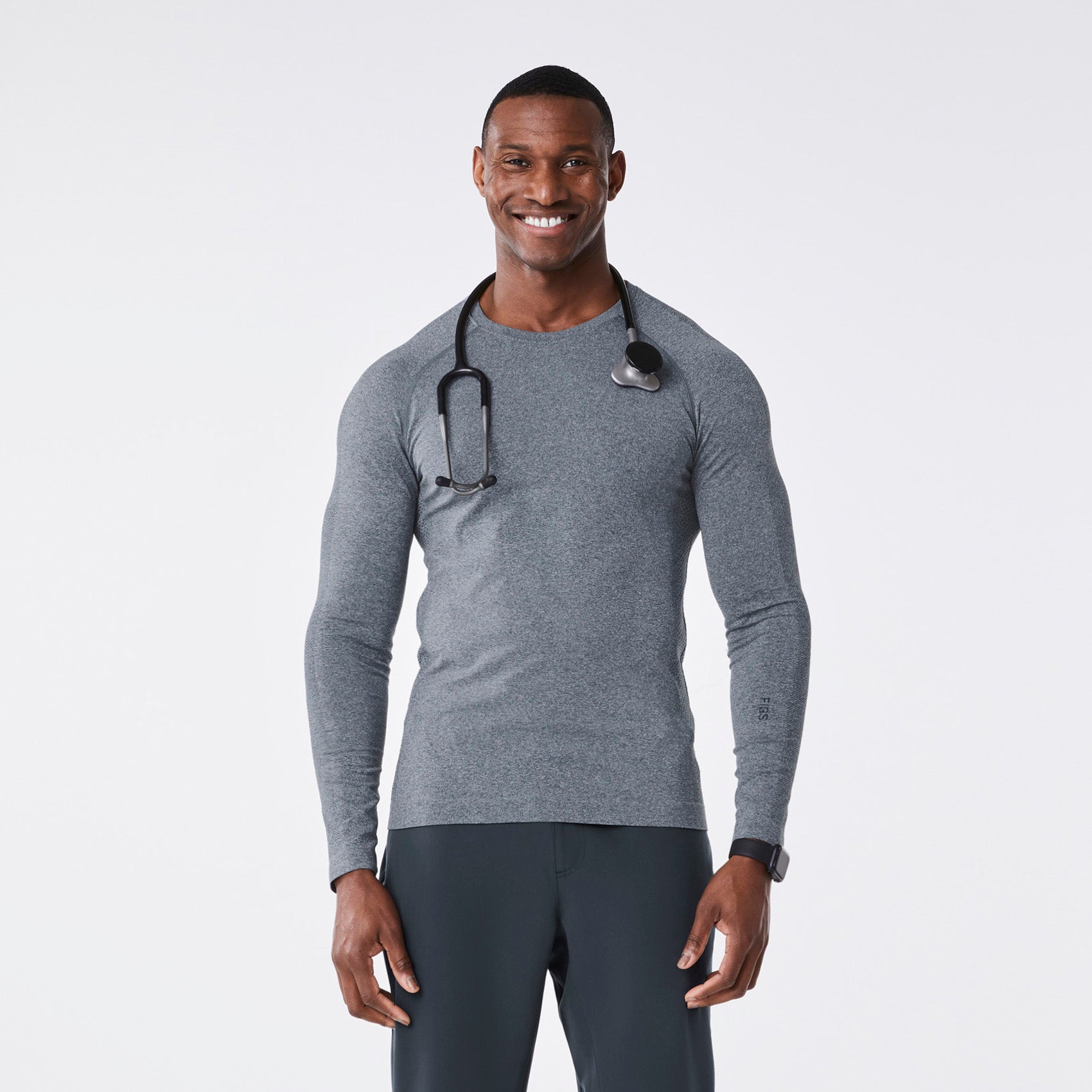 Uniformes médicos puerto oscuro para hombre · FIGS