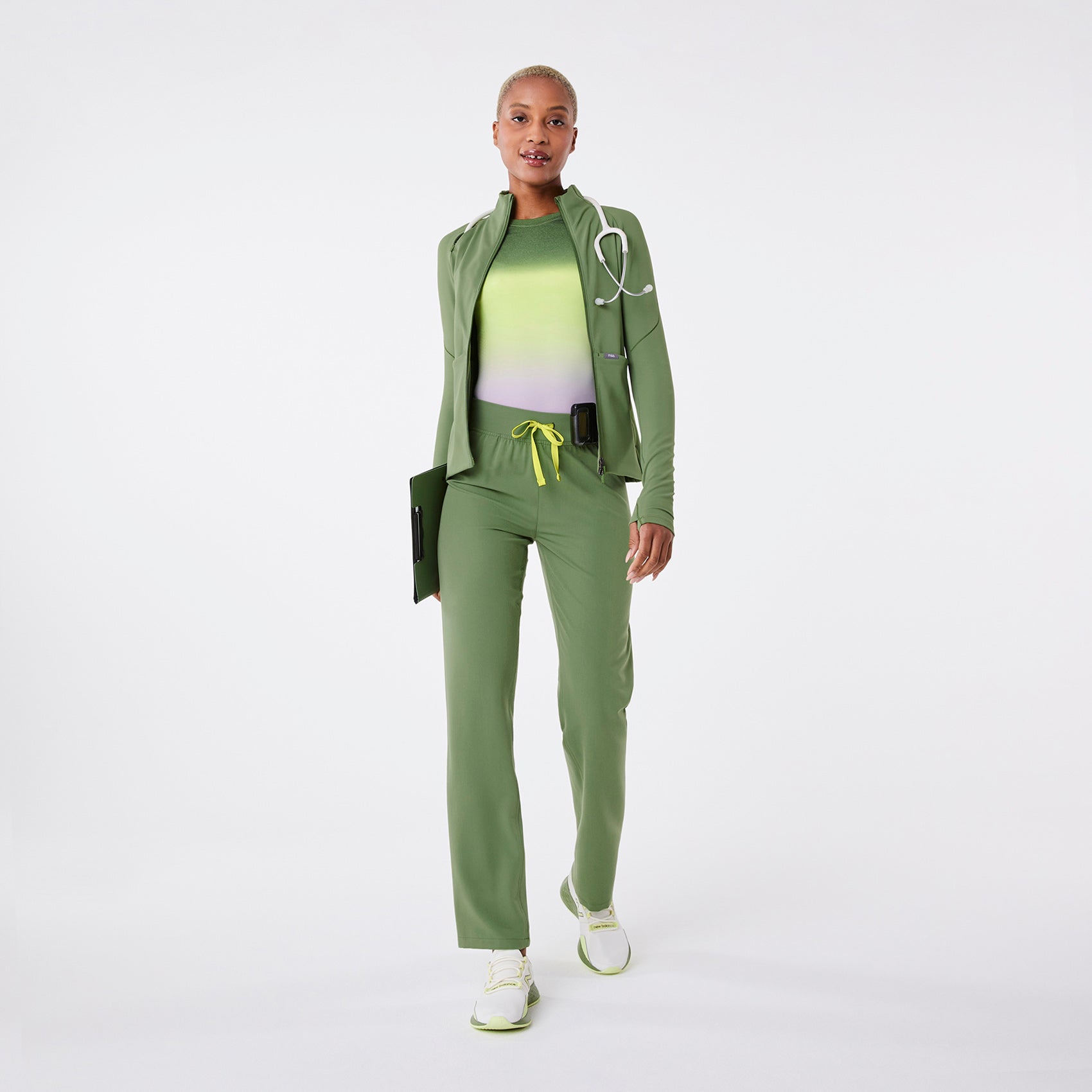 Women's ContourKnit Scrub Jacket™ - Fern · FIGS