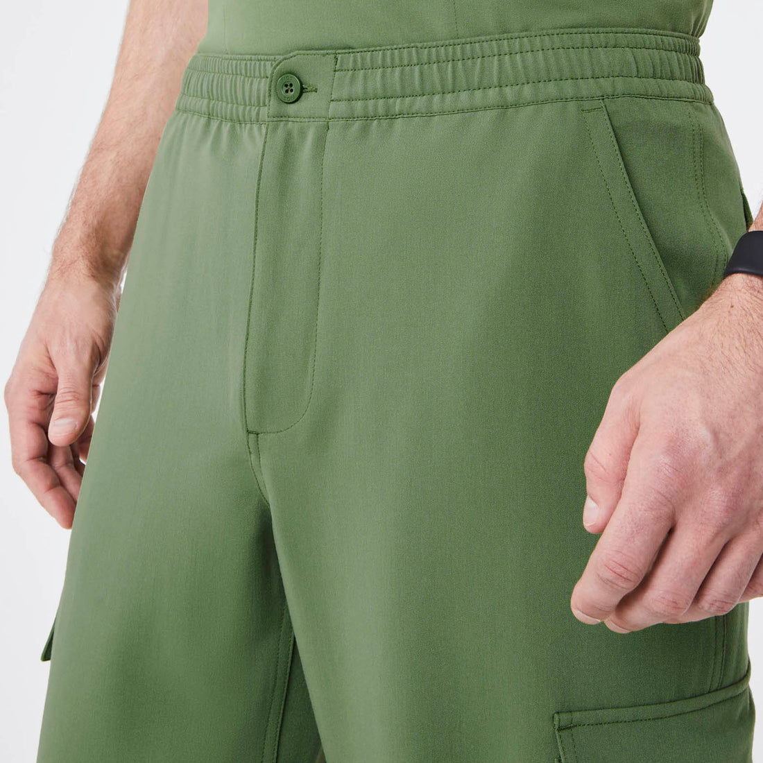 Men’s Ivano Cargo Scrub Pant - Fern · FIGS