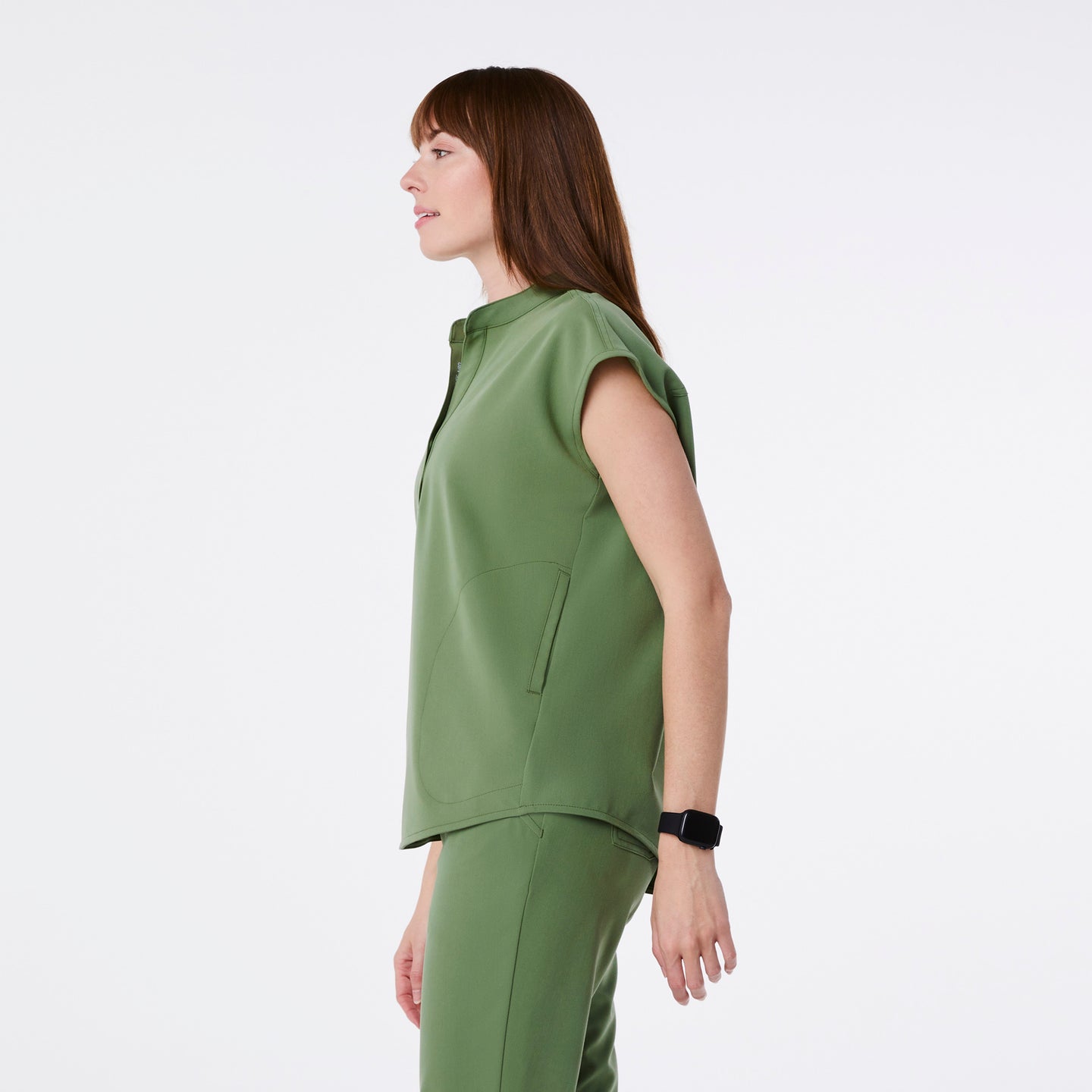 Women's Rafaela Oversized Scrub Top™ - Fern · FIGS
