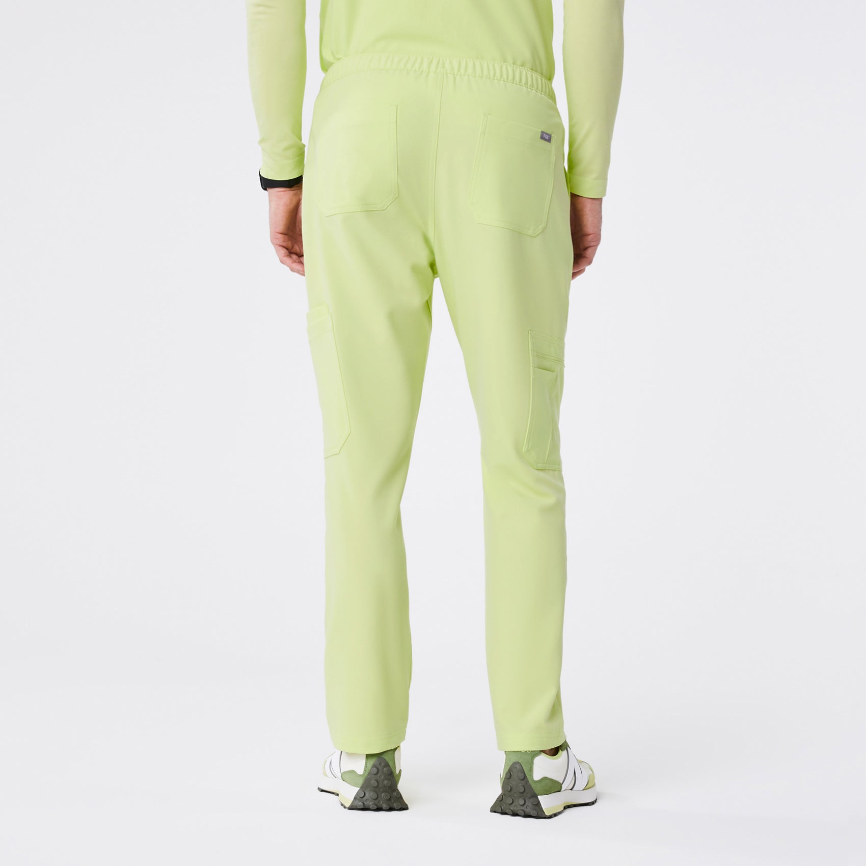 Men's Cairo Cargo Scrub Pants™ - Sea Mist · FIGS