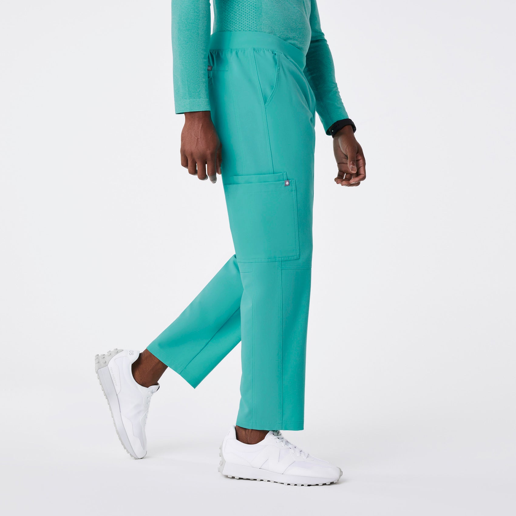 Men's Axim Cargo Scrub Pants™ - Oasis · FIGS