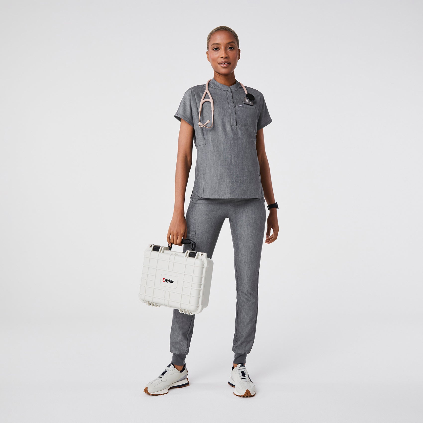 Women's Montex Classic Scrub Top - Graphite · FIGS