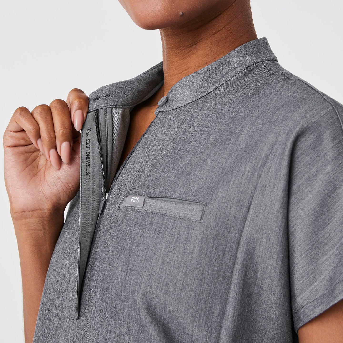 Women's Montex Classic Scrub Top - Graphite · FIGS