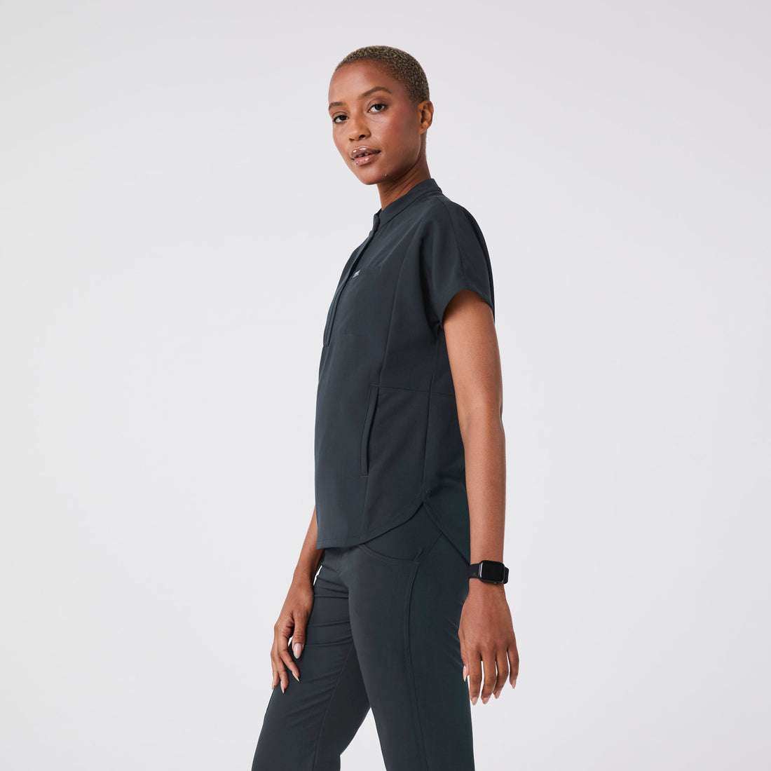 Women's Montex Classic Scrub Top - Dark Harbor · FIGS