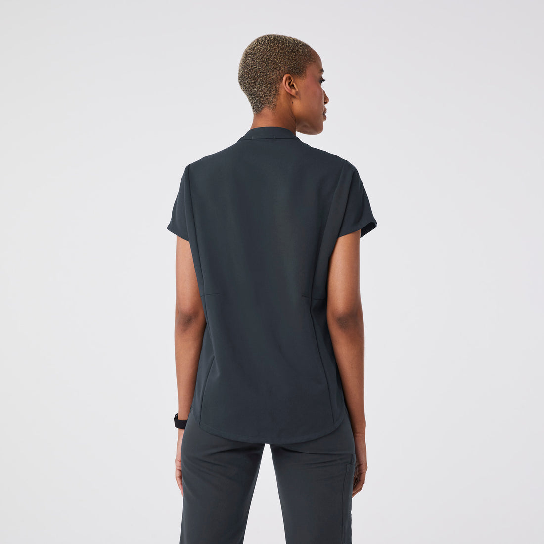 Women's Montex Classic Scrub Top - Dark Harbor · FIGS