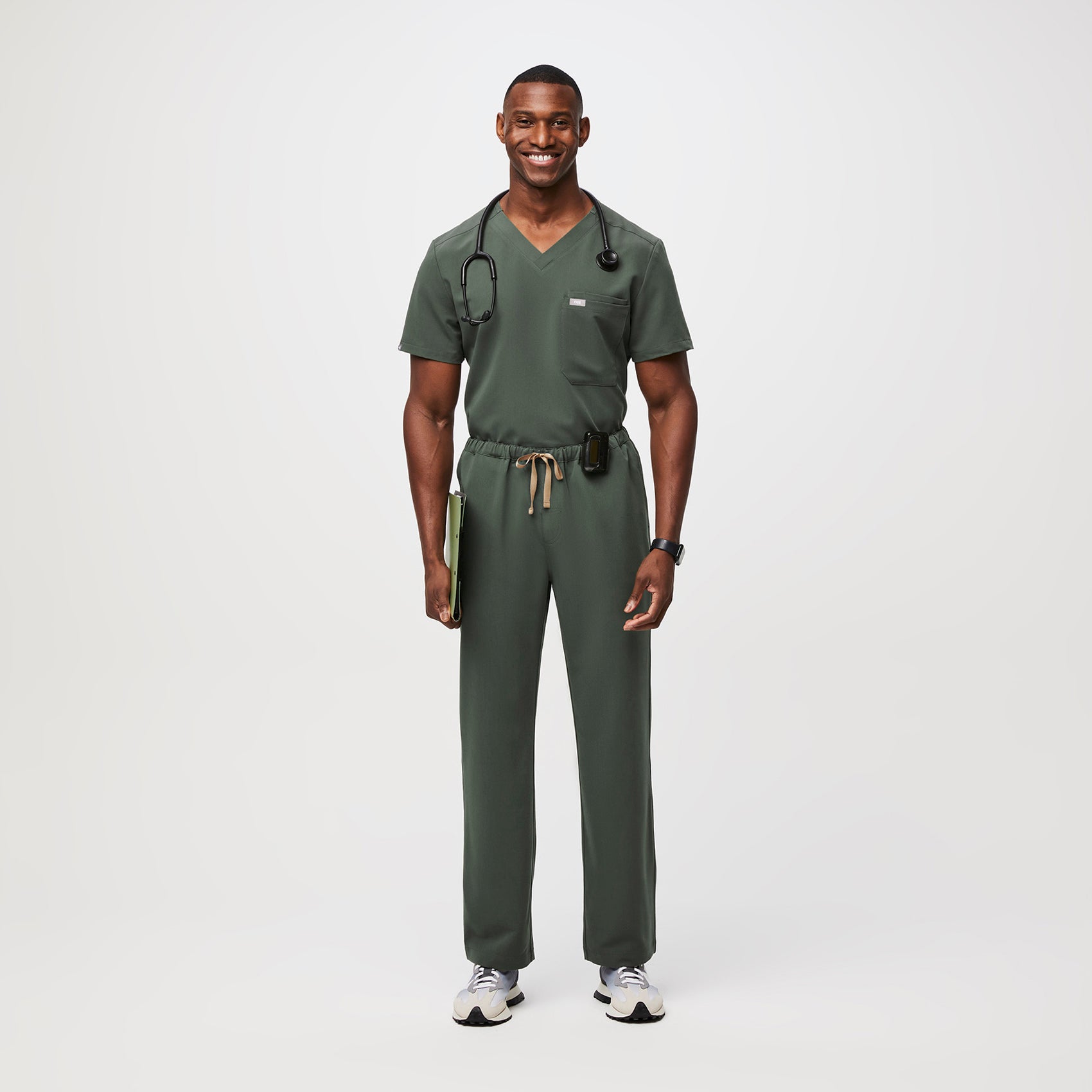 Men's Pisco™ Basic Scrub Pants - Moss · FIGS