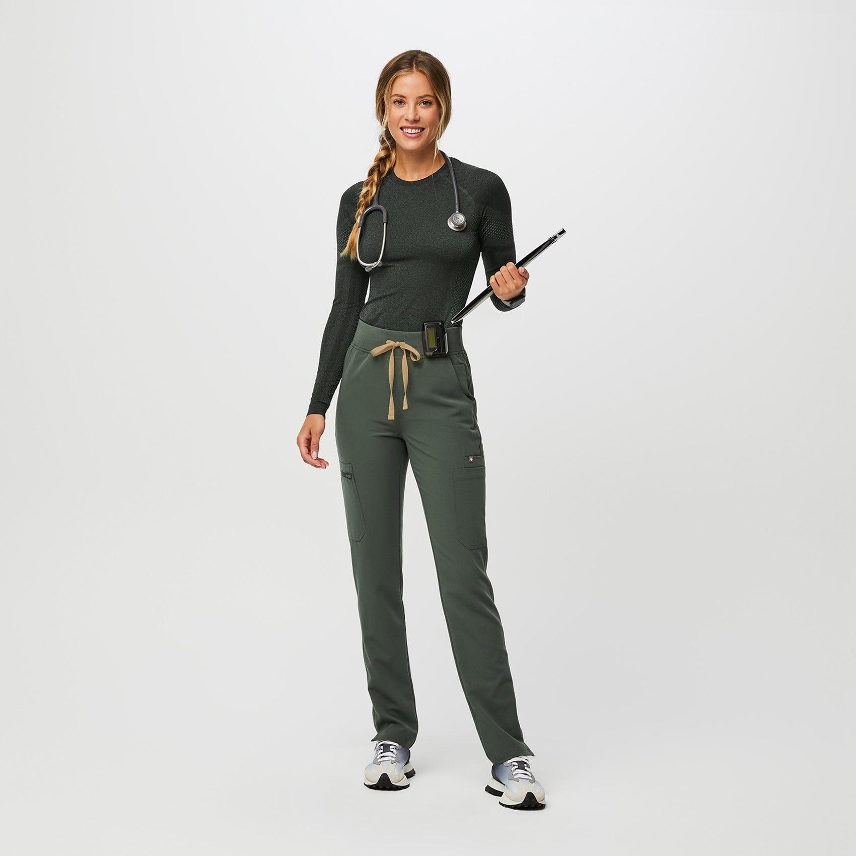 Women’s High Waisted Yola Skinny Scrub Pants™ - Moss · FIGS