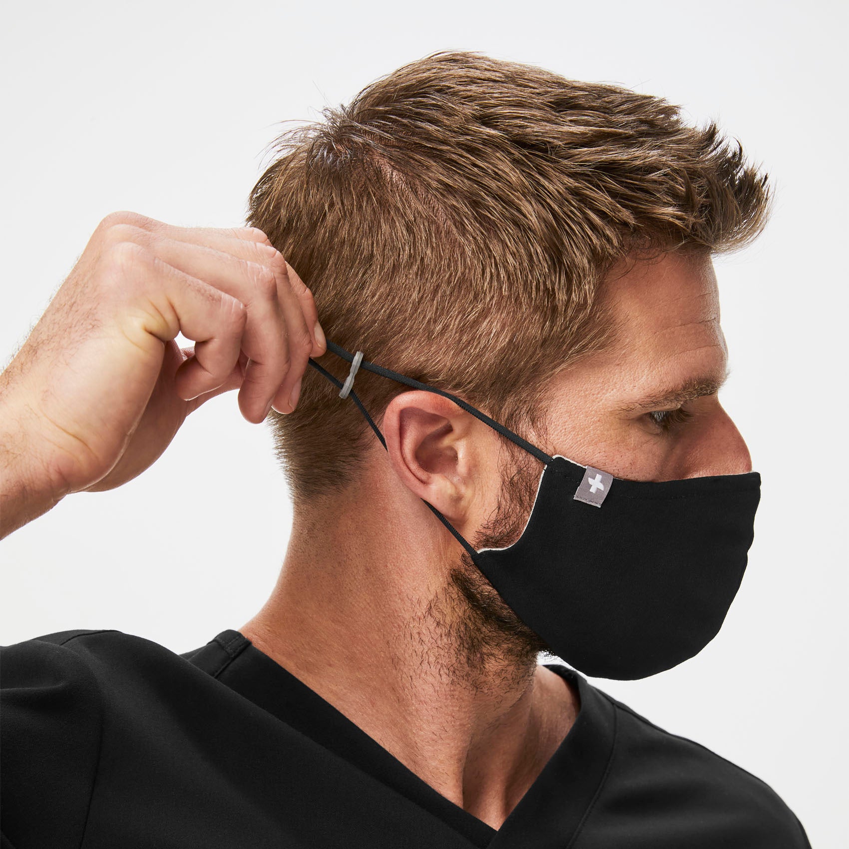 FIONx™ Woven Adjustable Mask - Black · FIGS