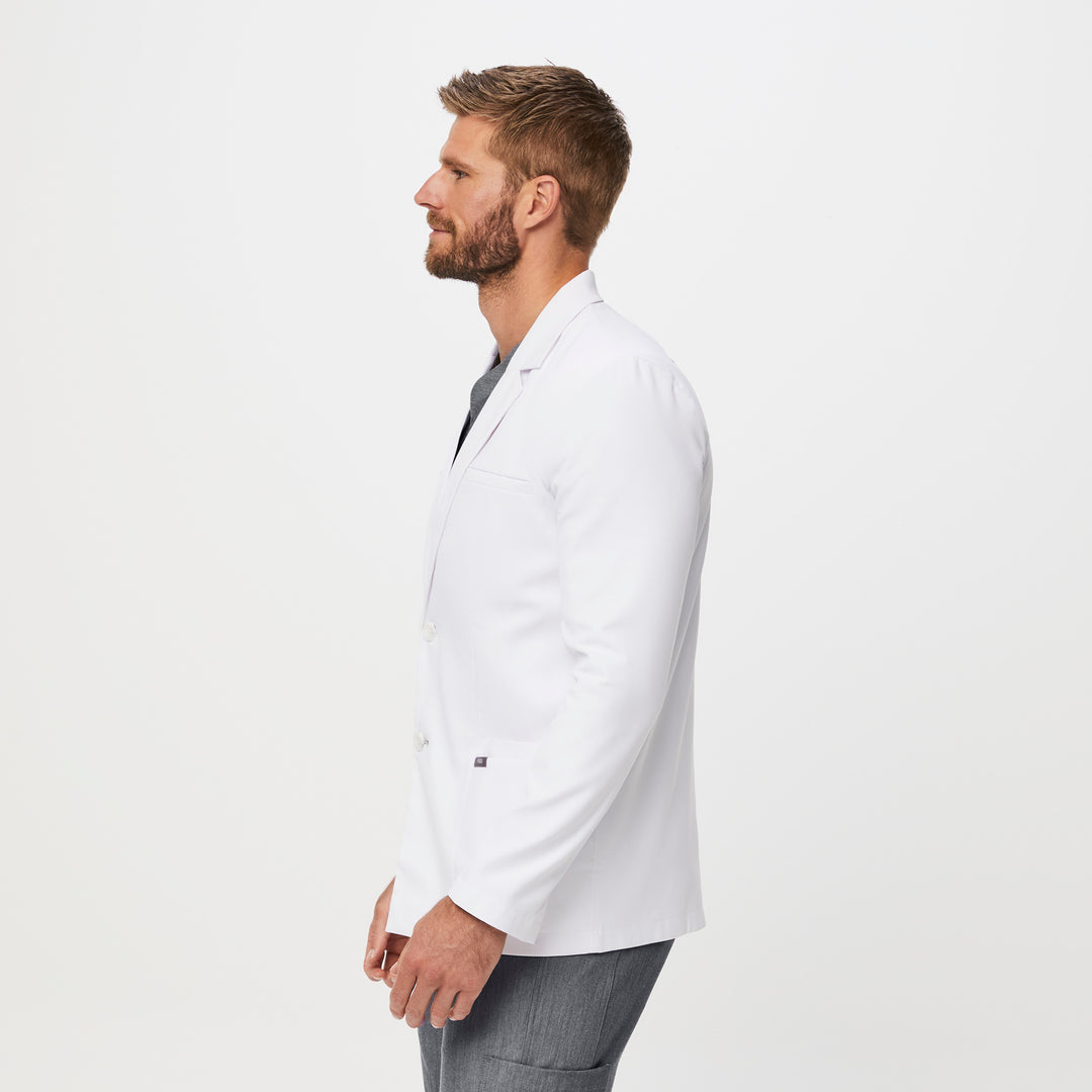 Men’s Harlem Slim Short Lab Coat - White · FIGS