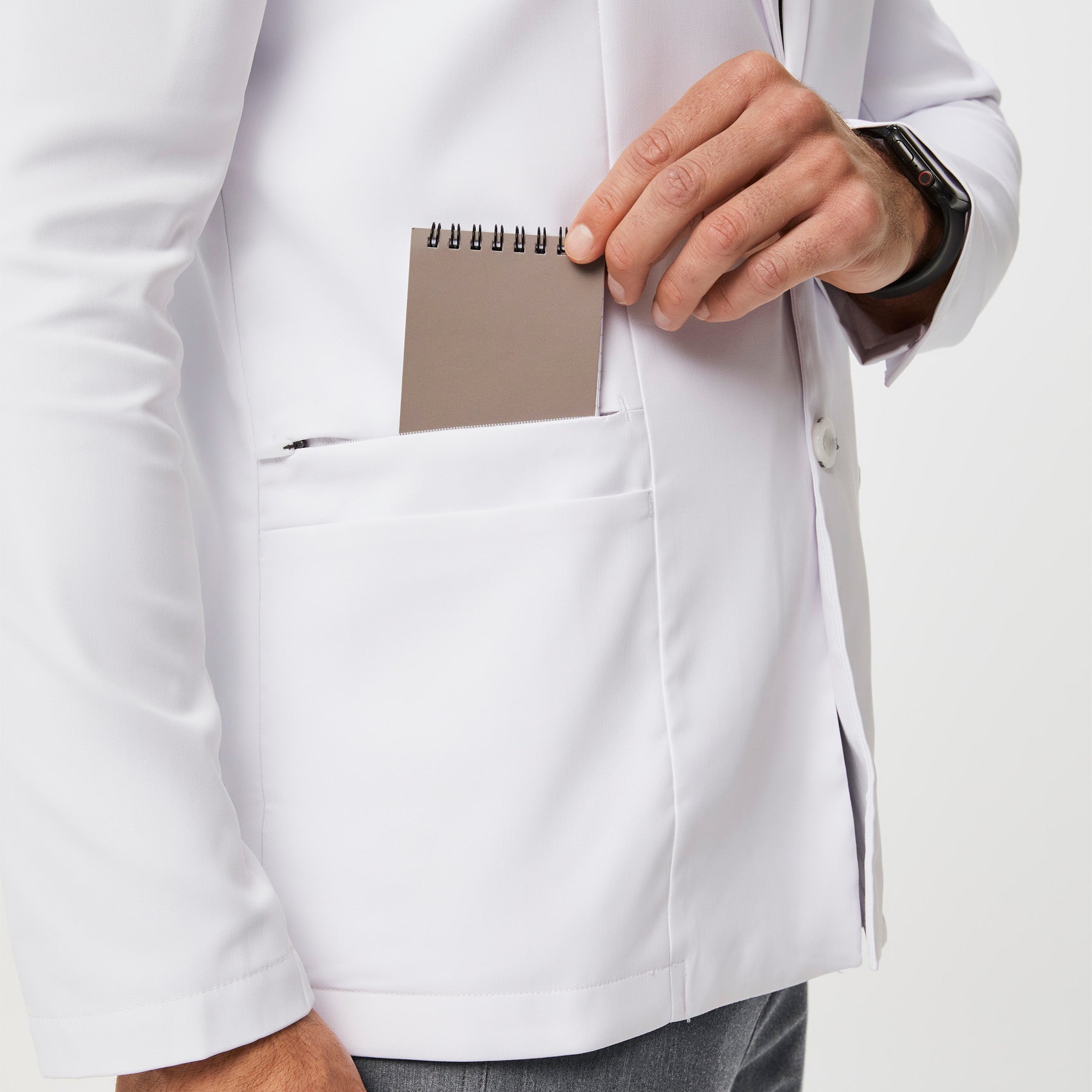 Men’s Harlem Slim Short Lab Coat - White · FIGS