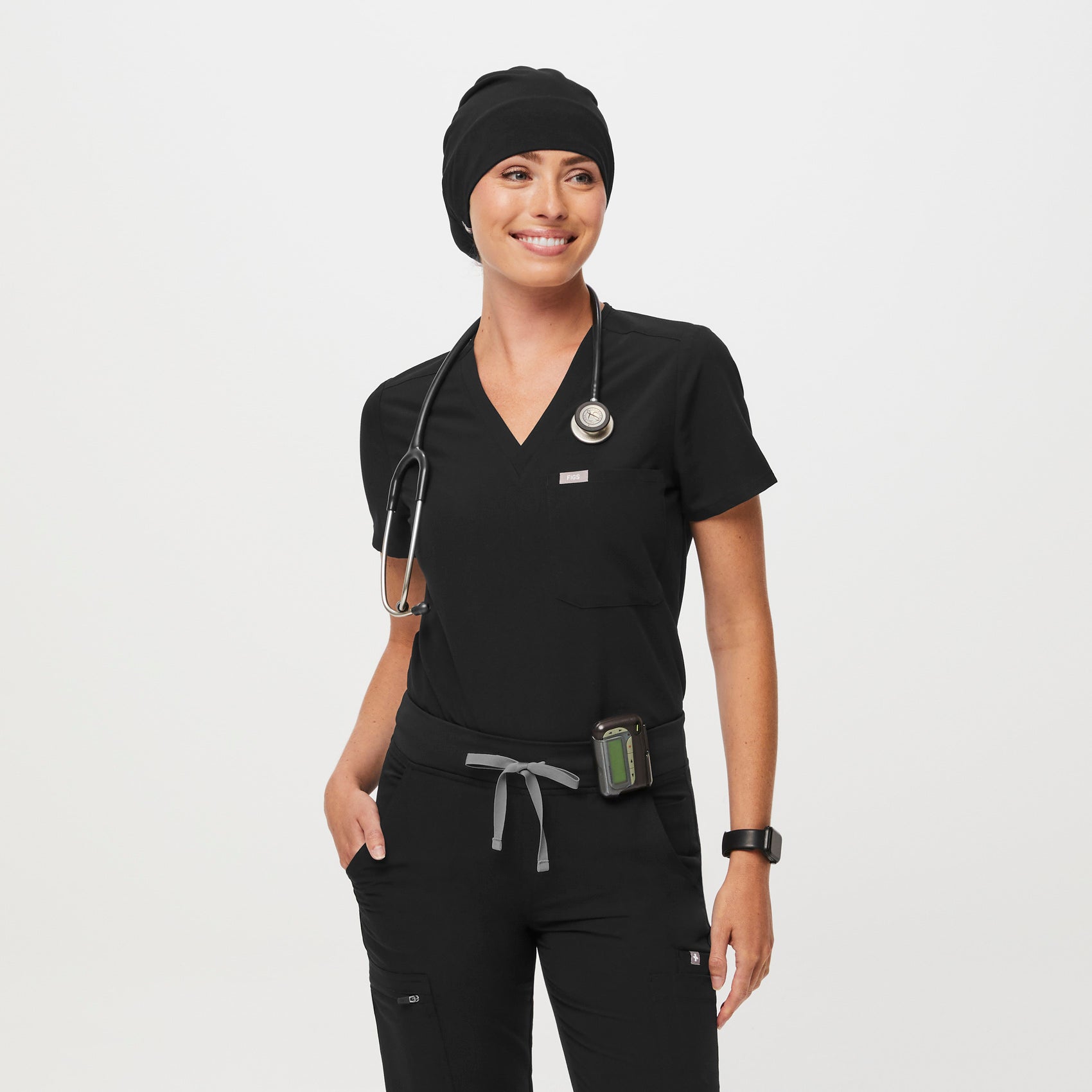 Modern Expandable Scrub Cap - Black · FIGS