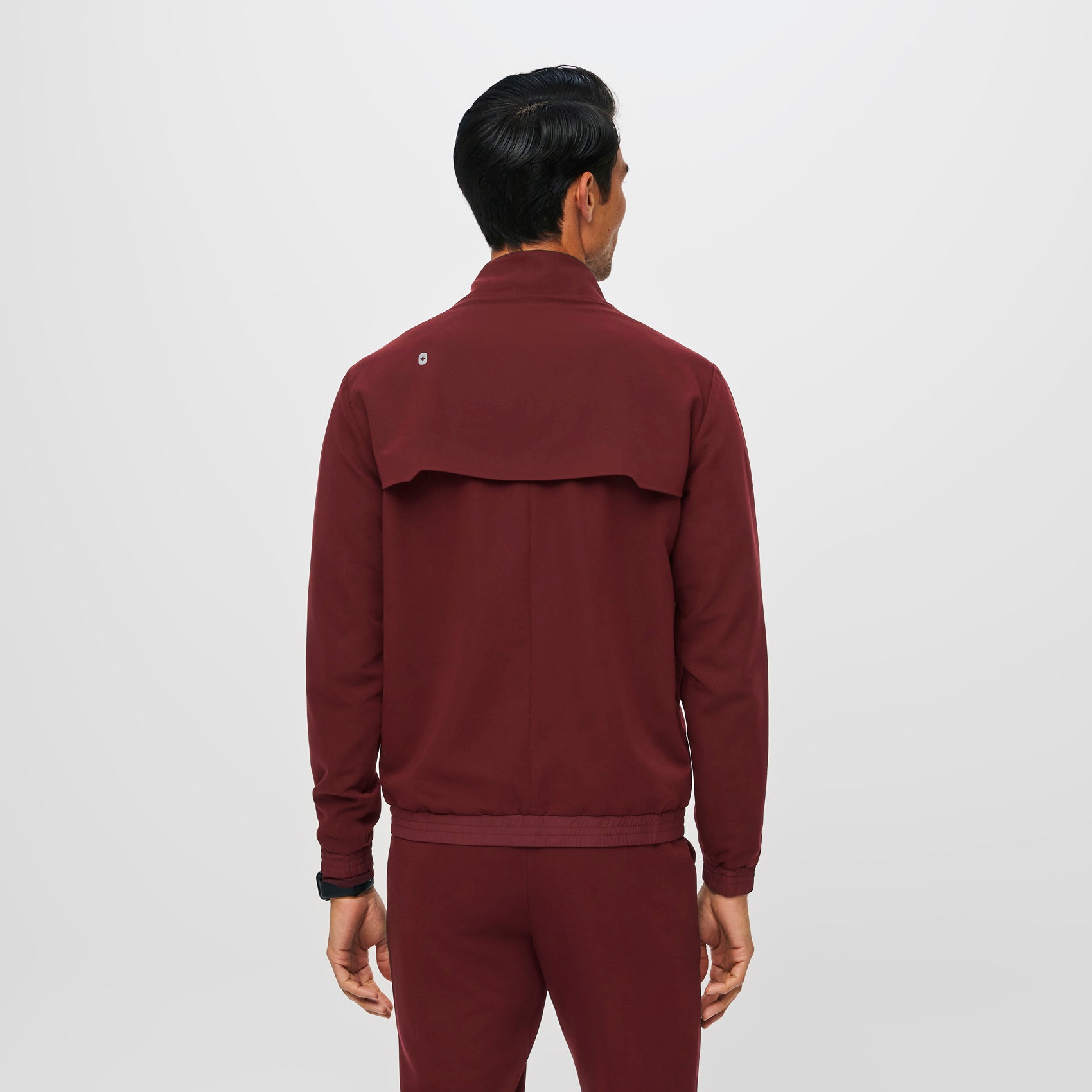 Men’s Cobaki Performance Scrub Jacket - Burgundy · FIGS