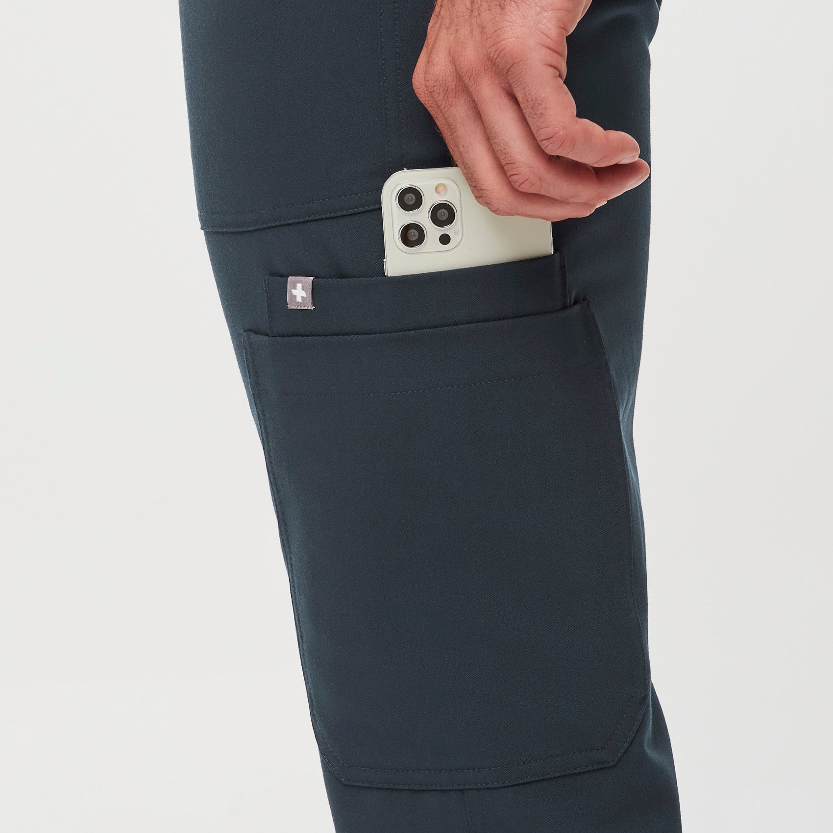 Men's Cairo Cargo Scrub Pants™ - Dark Harbor · FIGS