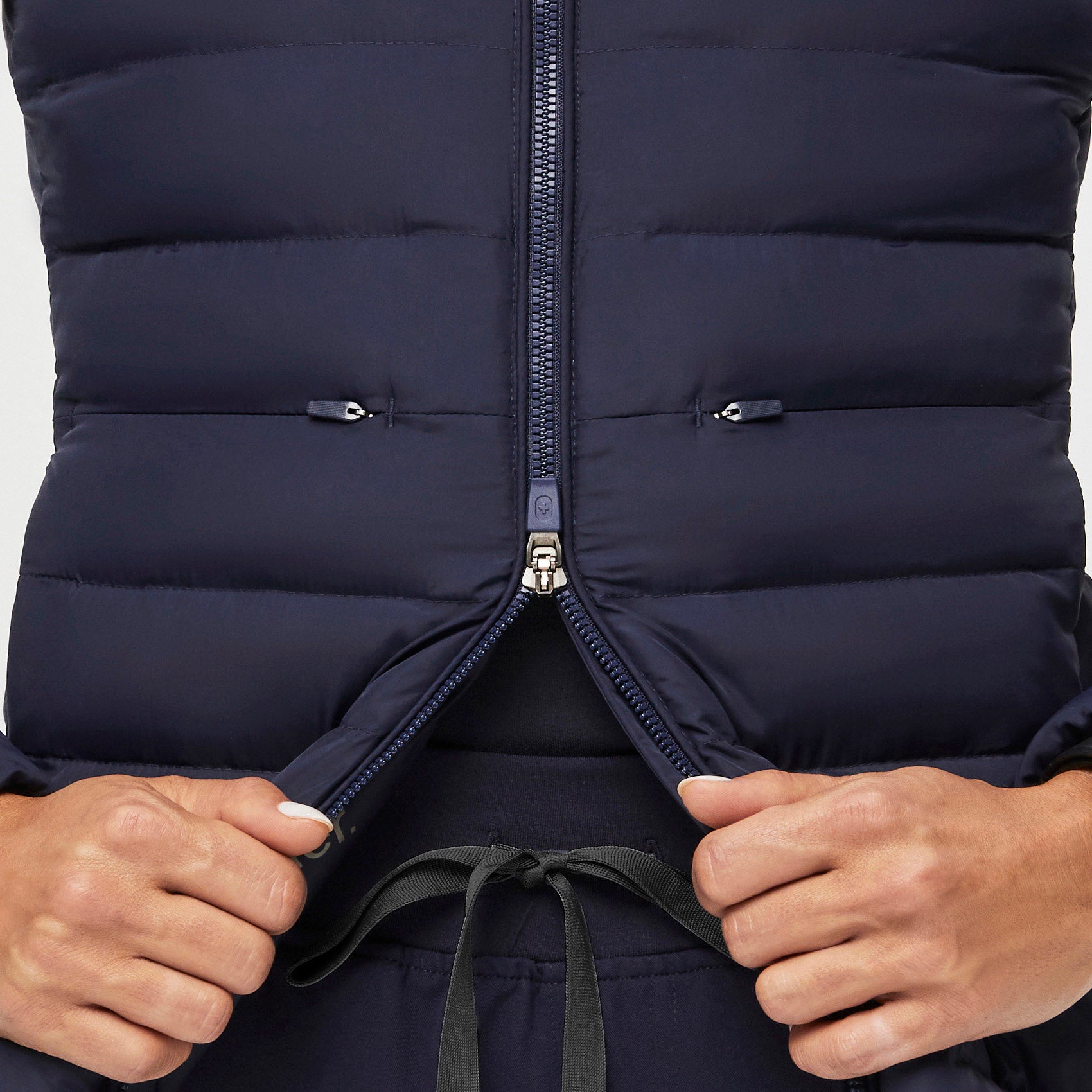 Women’s On-Shift Packable Puffer Jacket™ - Navy · FIGS