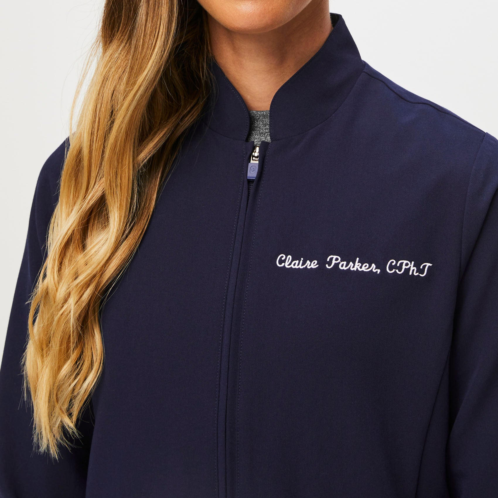 Women's Sebina Scrub Jacket - Navy · FIGS