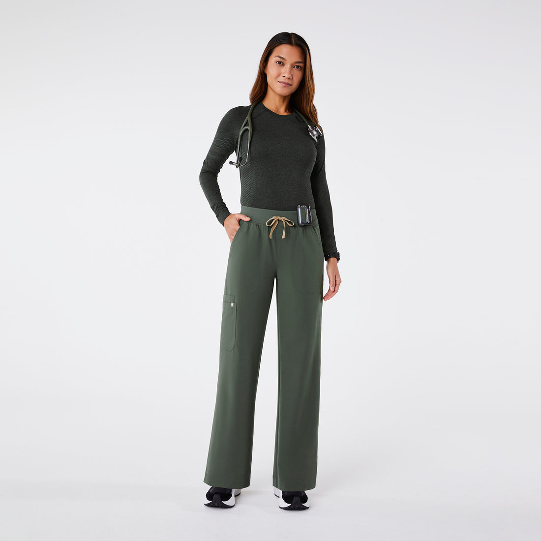 Women's Moss Scrubs · FIGS
