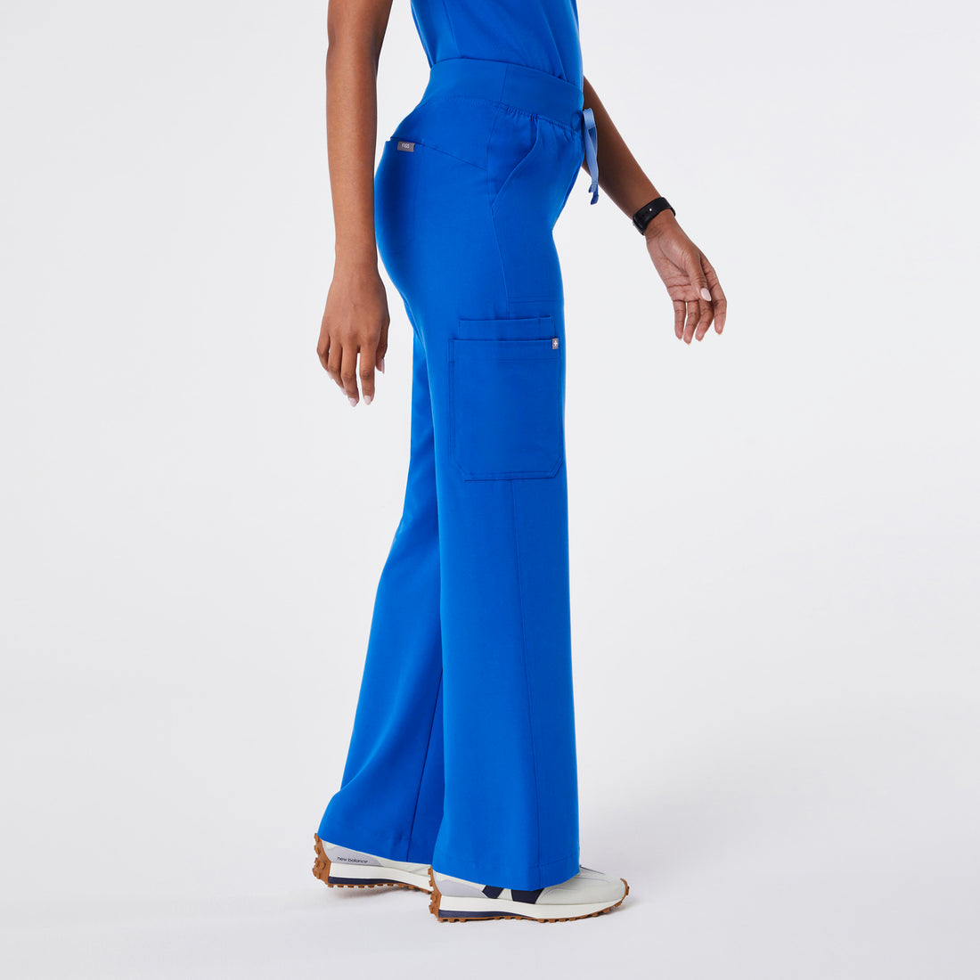 Women’s High Waisted Isabel Wide Leg Scrub Pants - Royal Blue · FIGS