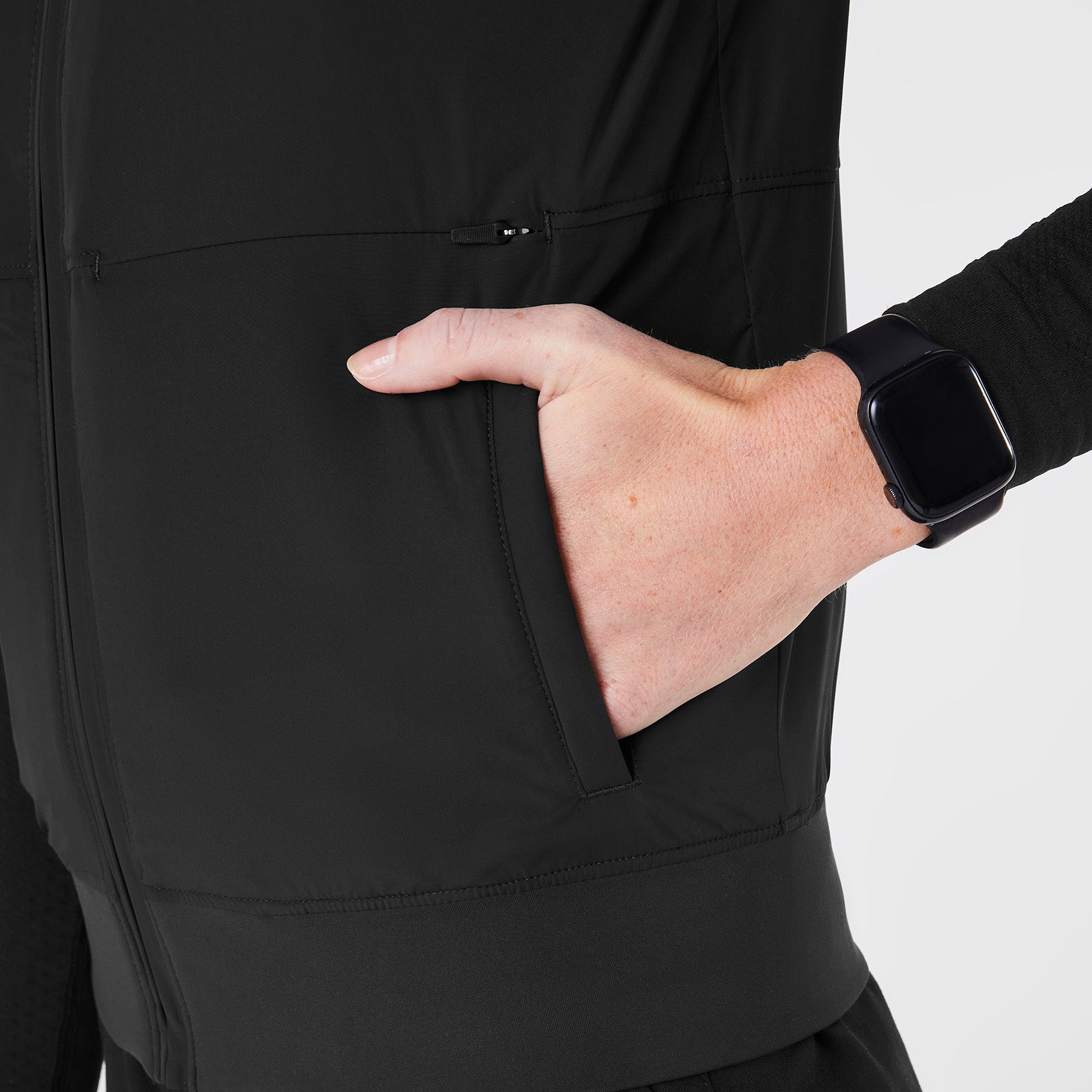 Women’s On-Shift Float Bomber Vest™ - Black · FIGS