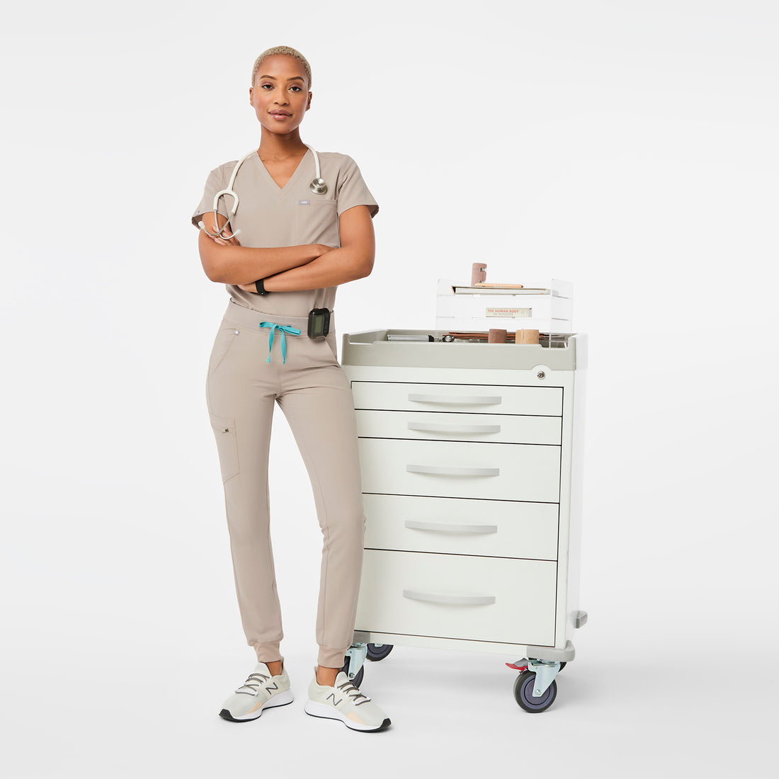 Women's Zamora Jogger Scrub Pants™ - Boulder · FIGS