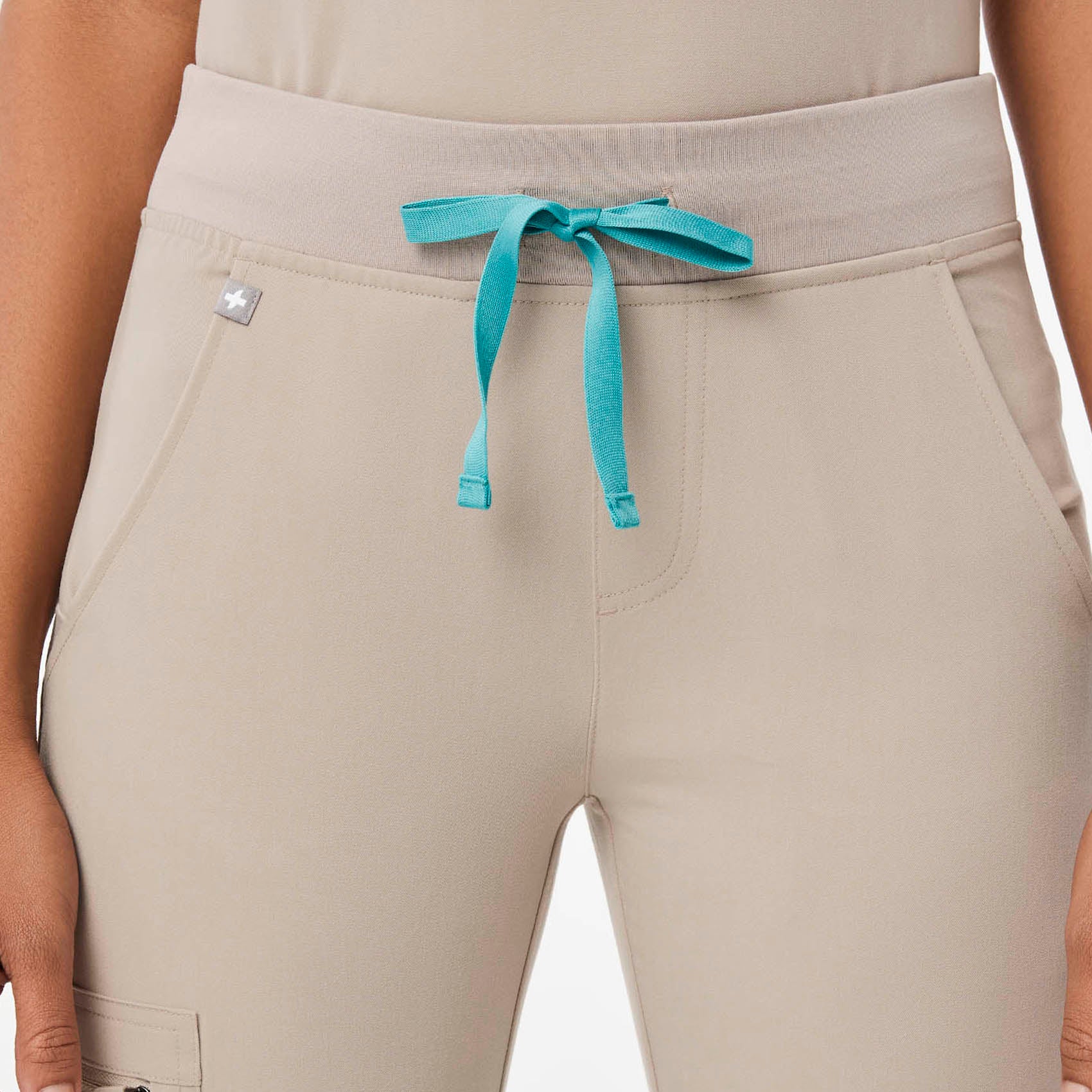 Women's Zamora Jogger Scrub Pants™ - Boulder · FIGS