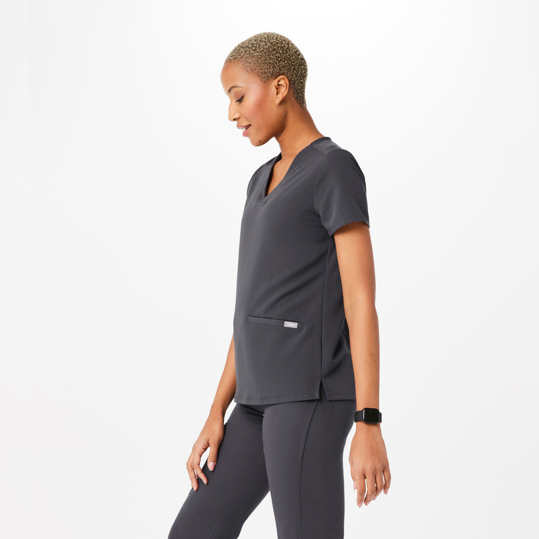 Women's Casma Three-Pocket Scrub Top™ - Charcoal · FIGS