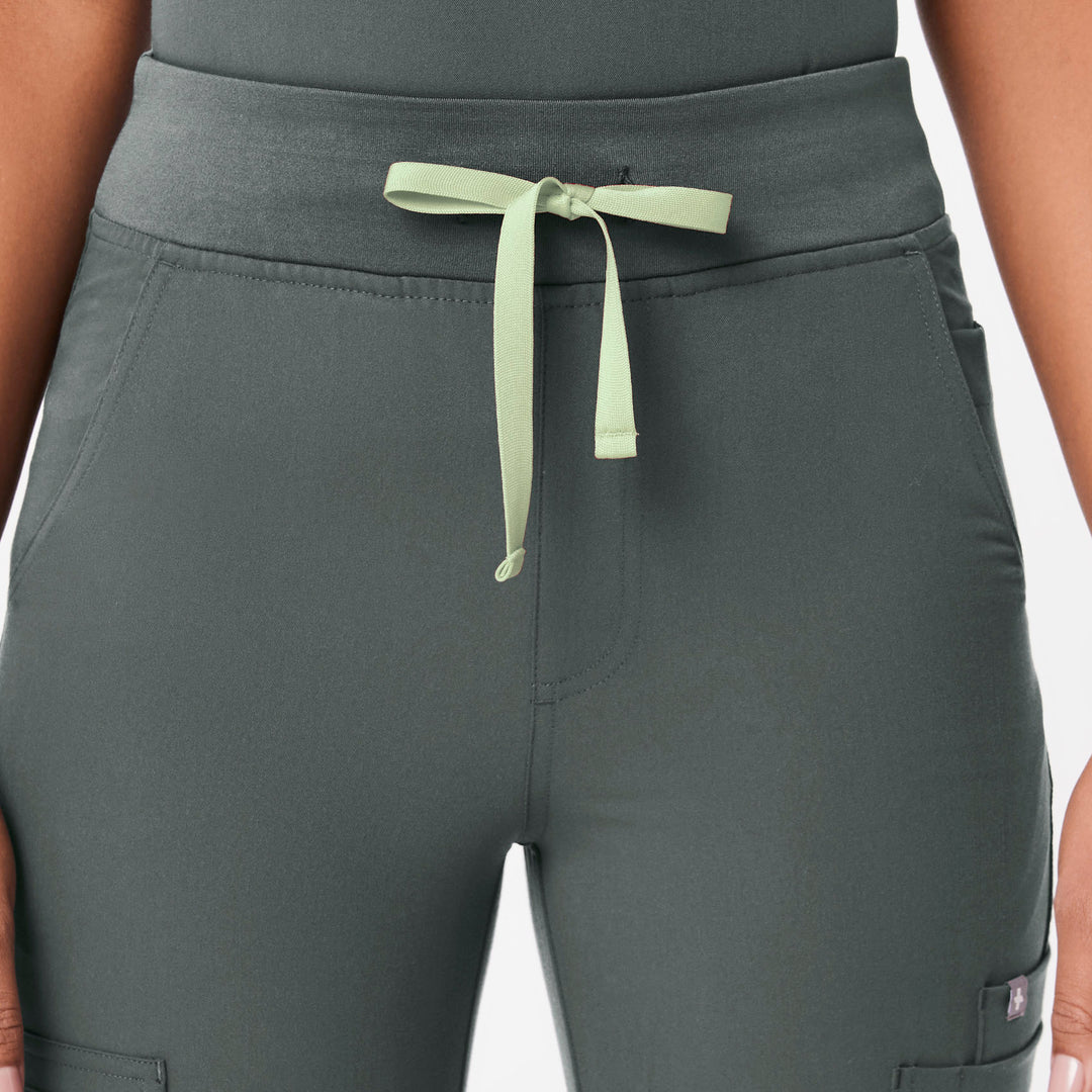 Women’s High Waisted Yola Skinny Scrub Pants™ - Bonsai · FIGS