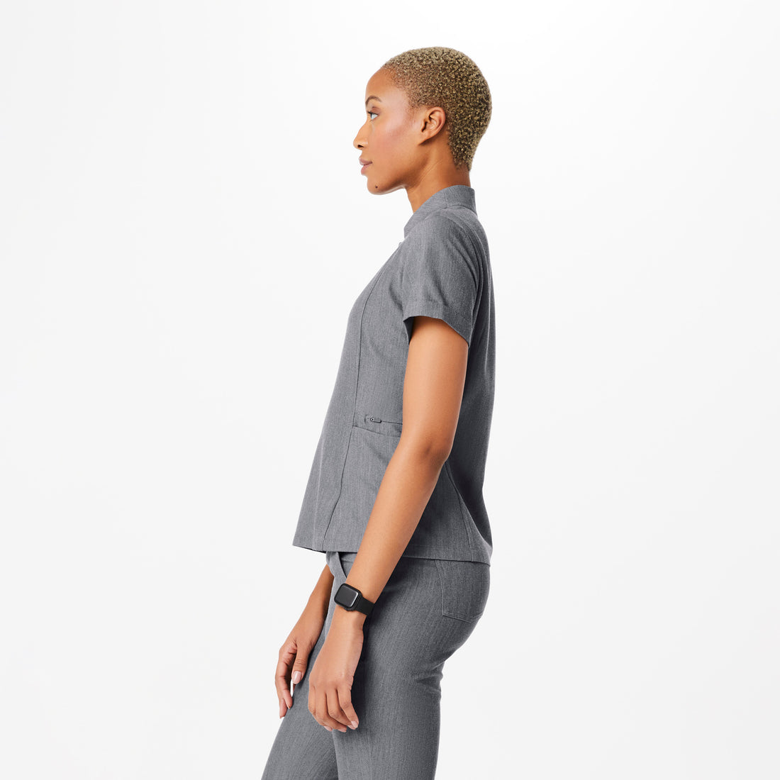 Women’s Inala Scrub Top - Graphite · FIGS