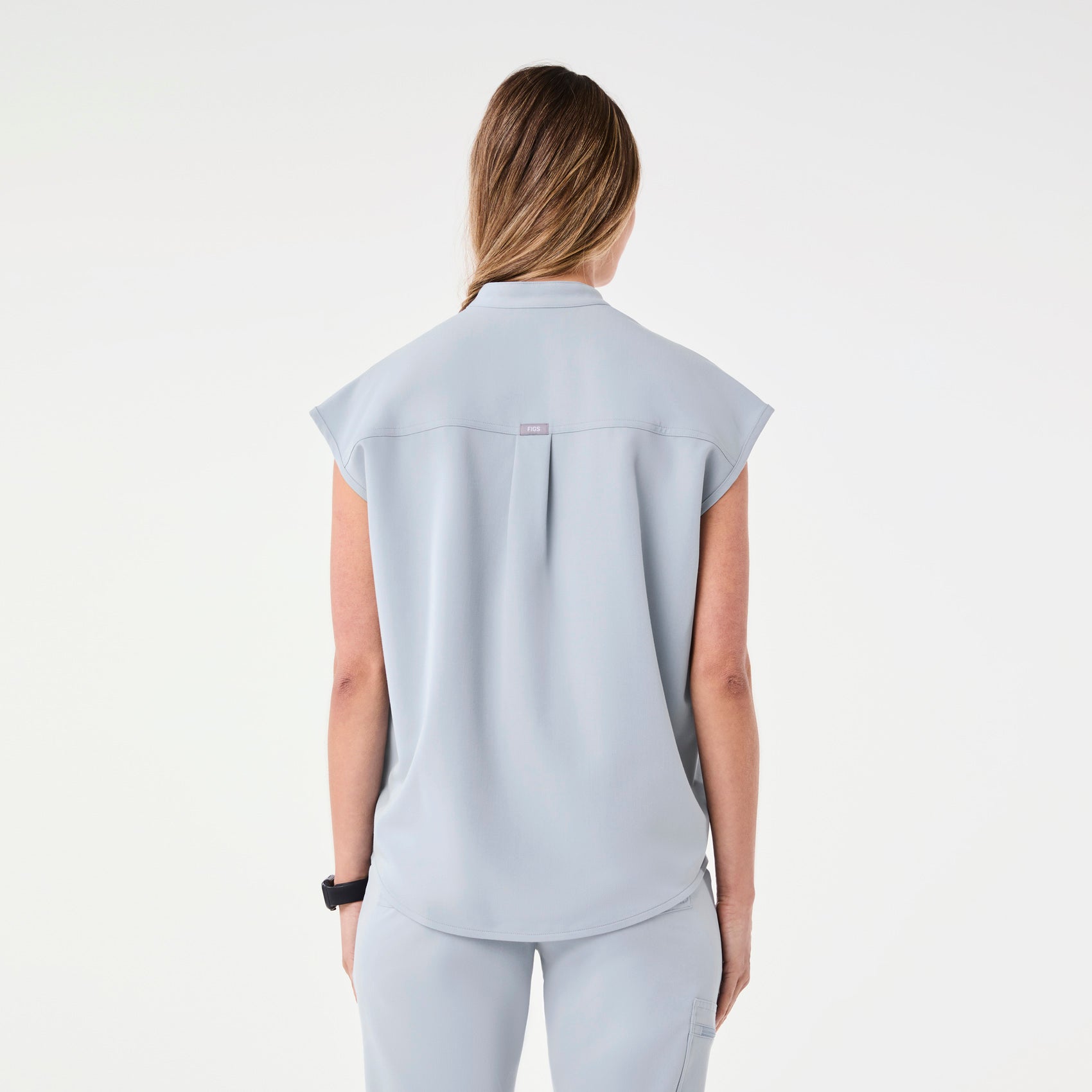 Women's Rafaela Oversized Scrub Top™ - Dusty Blue · FIGS