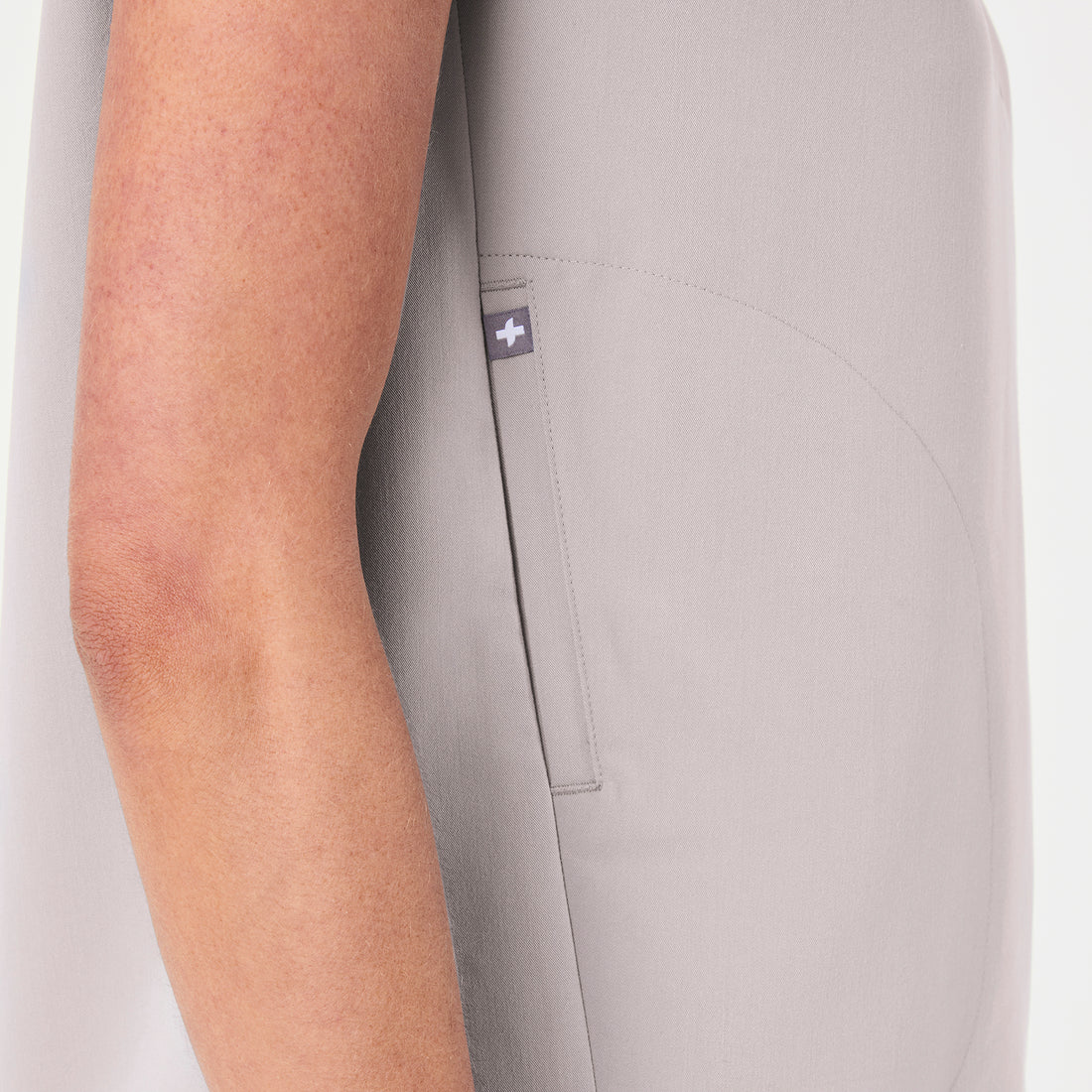 Women's Rafaela Oversized Scrub Top™ - Slate · FIGS