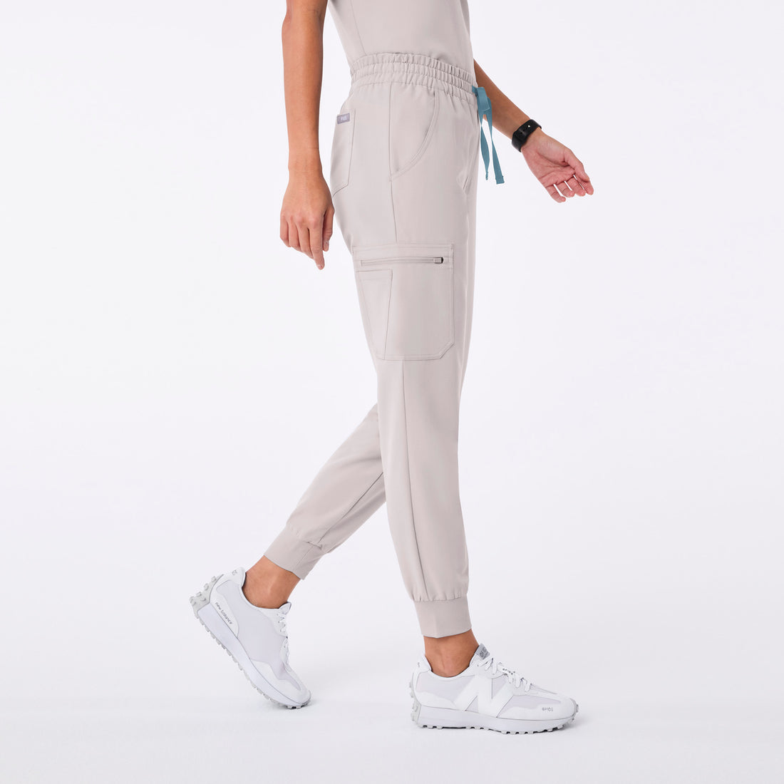 Women’s Uman Relaxed Jogger Scrub Pants - Slate · FIGS