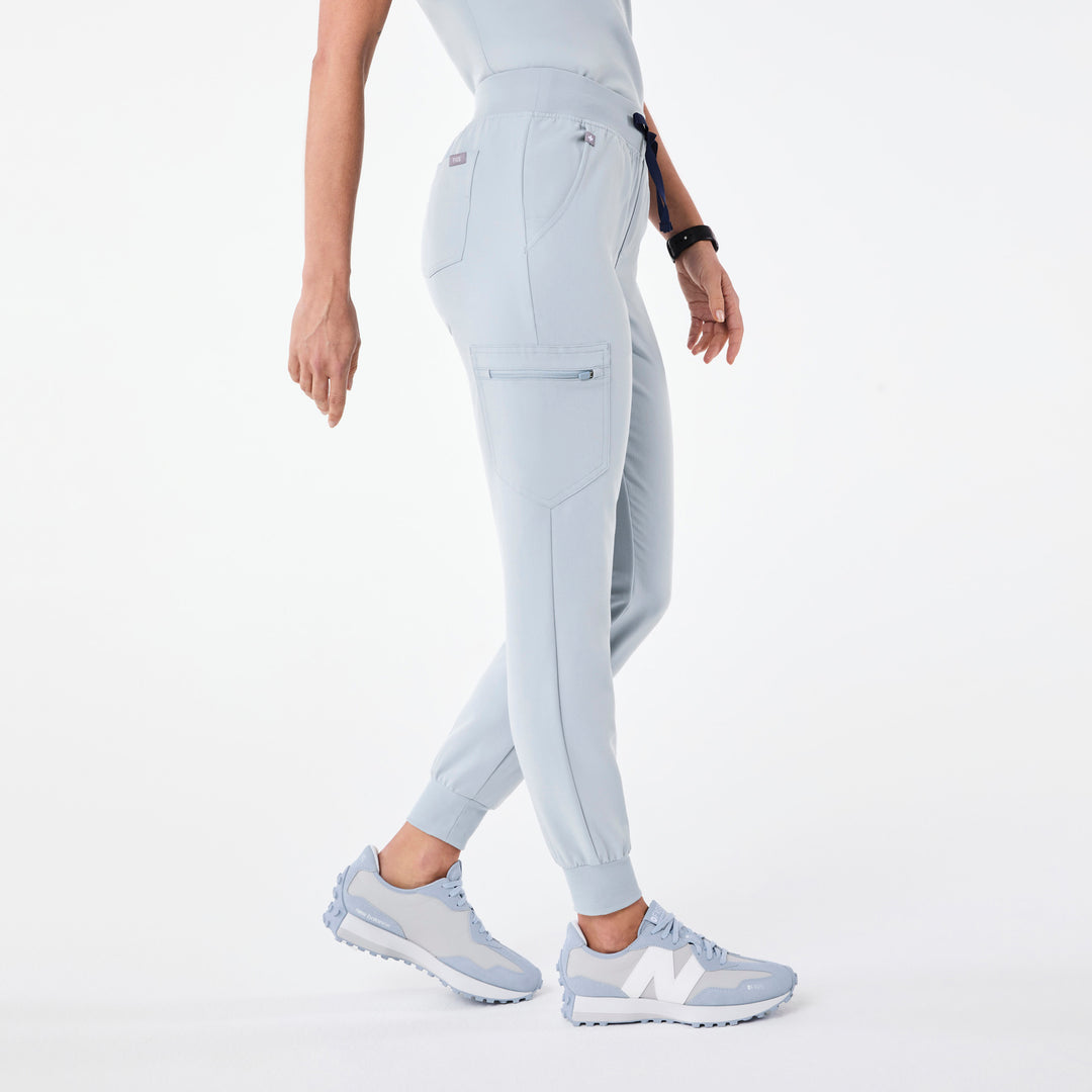 Women's Zamora Jogger Scrub Pants™ - Dusty Blue · FIGS