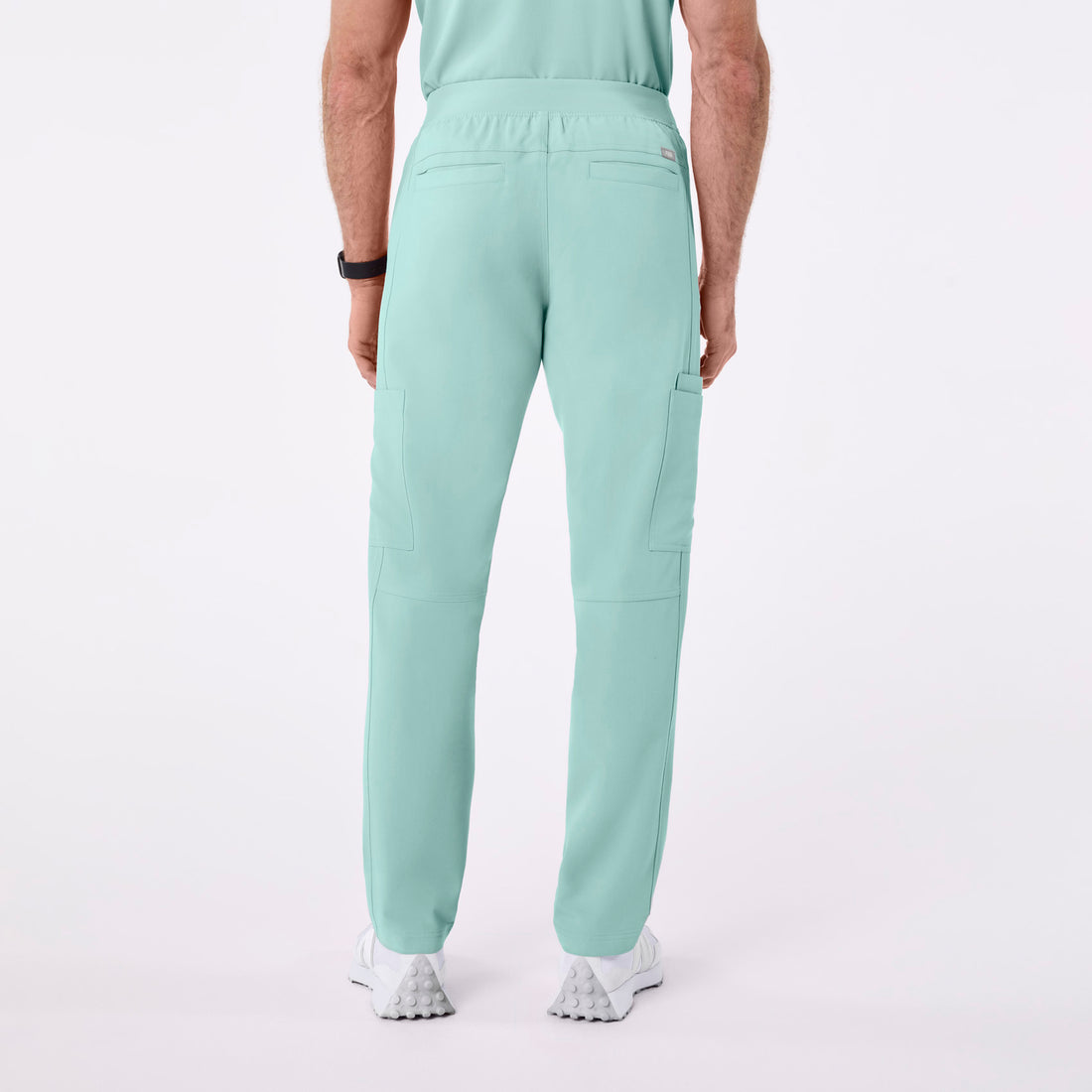 Men's Axim Cargo Scrub Pants™ - Seaglass · FIGS