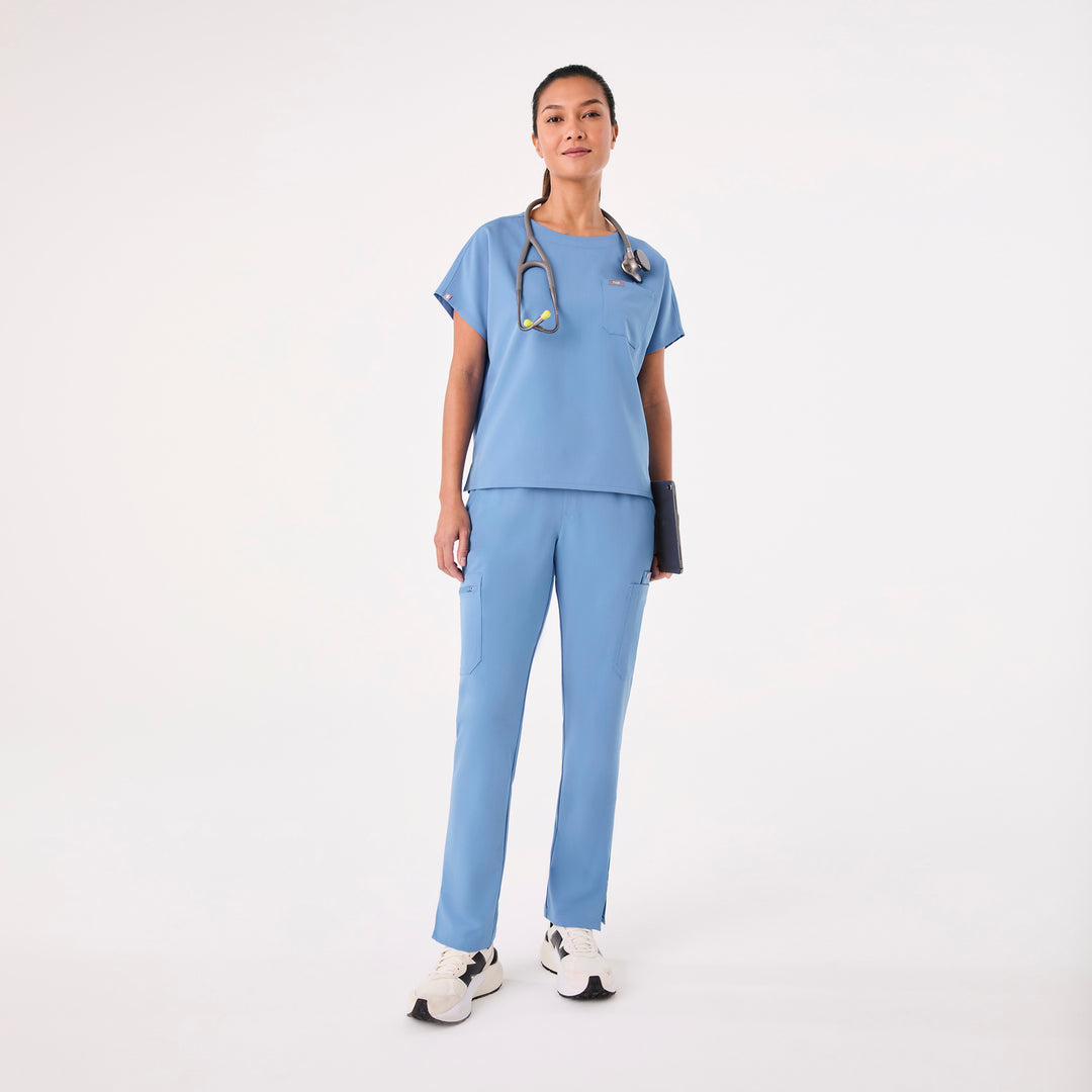Women's Ceil Blue Scrubs | FIGS