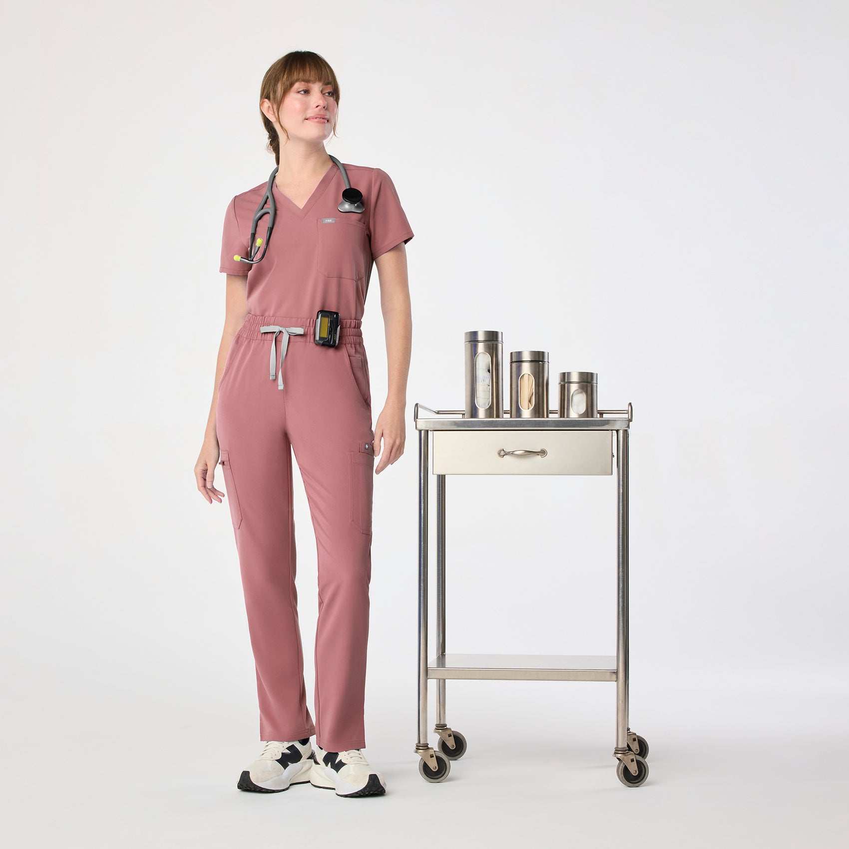 Women’s High Waisted Dowa Scrub Pants - Mauve · FIGS