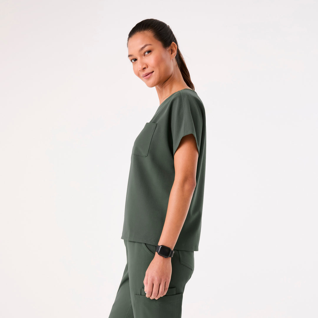 Women's Moss Scrubs · FIGS
