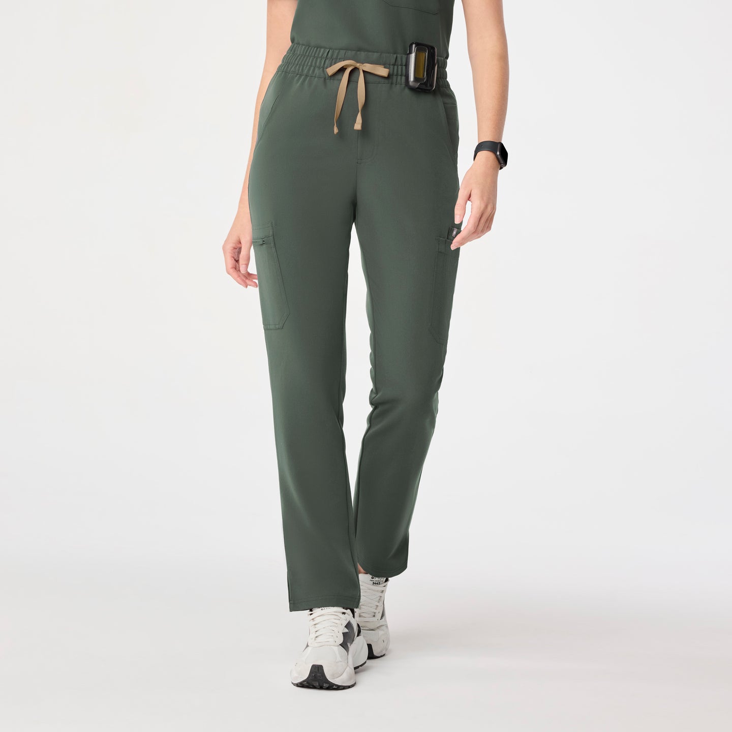 Women's Moss Scrubs · FIGS