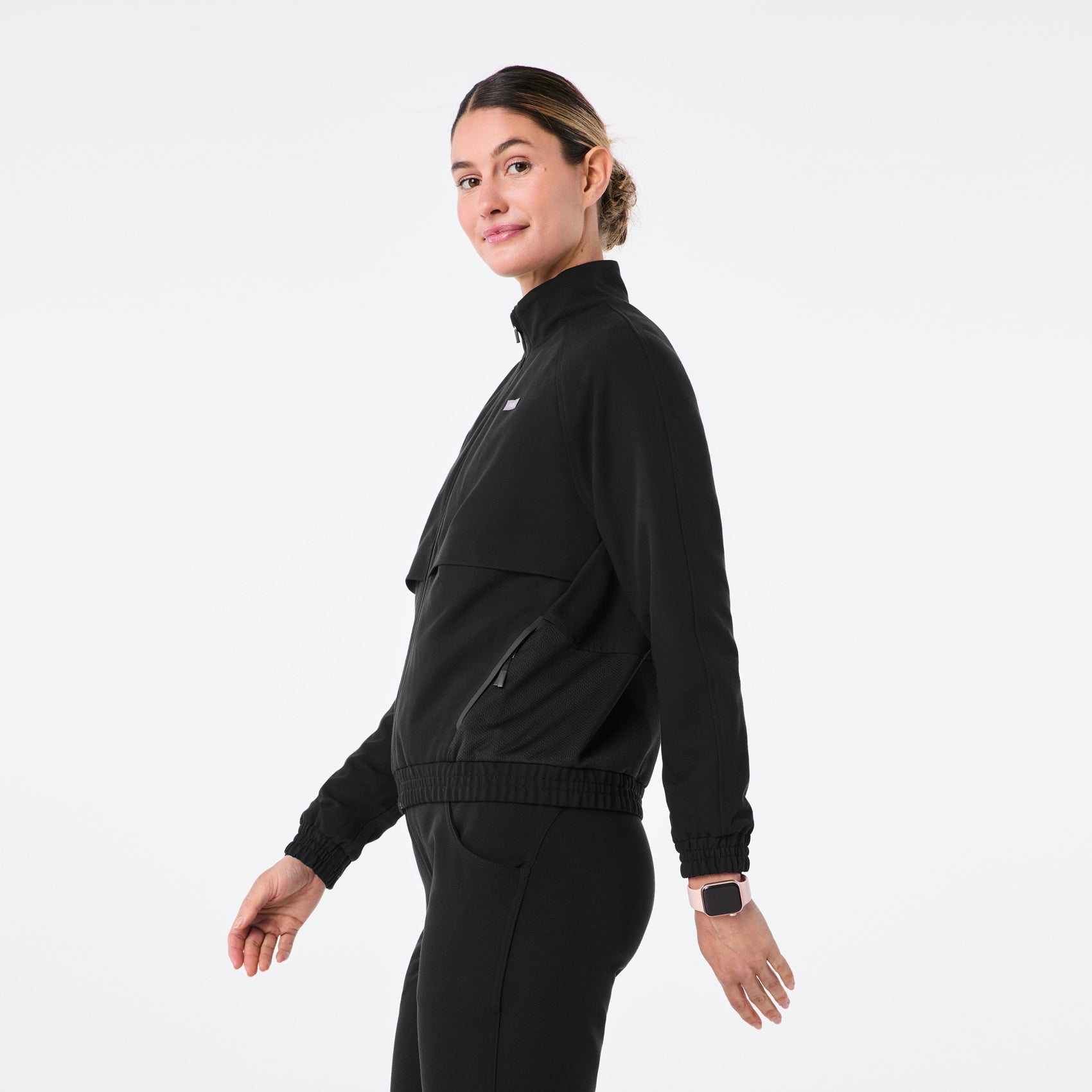 Women’s Sydney Scrub Jacket - Black · FIGS