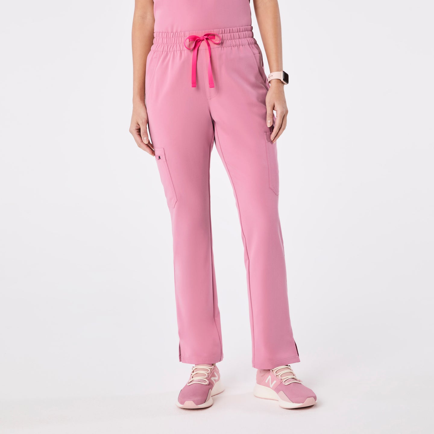 Women’s High Waisted Dowa Scrub Pants · FIGS