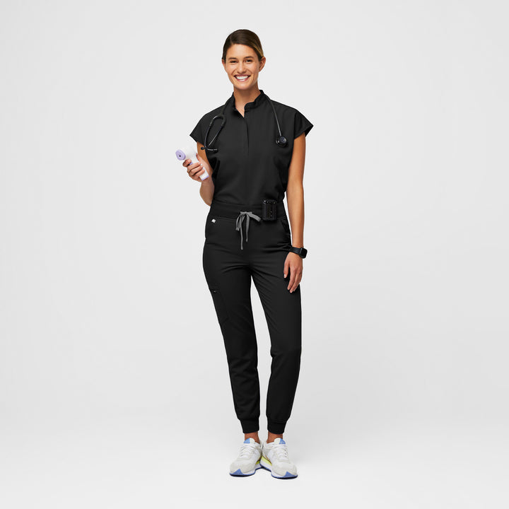 Women's Black Scrubs | FIGS