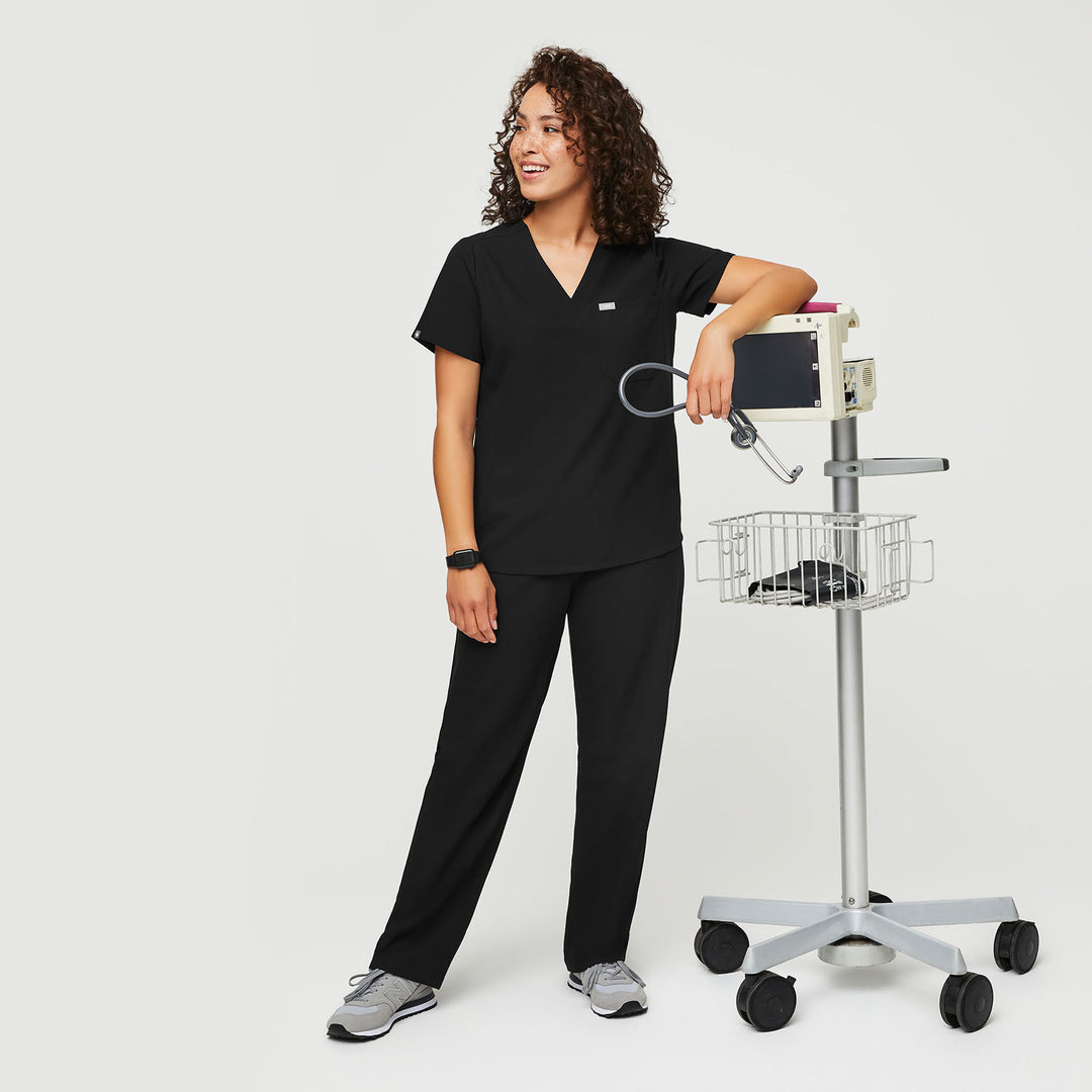 Women's Scrub Sets · FIGS
