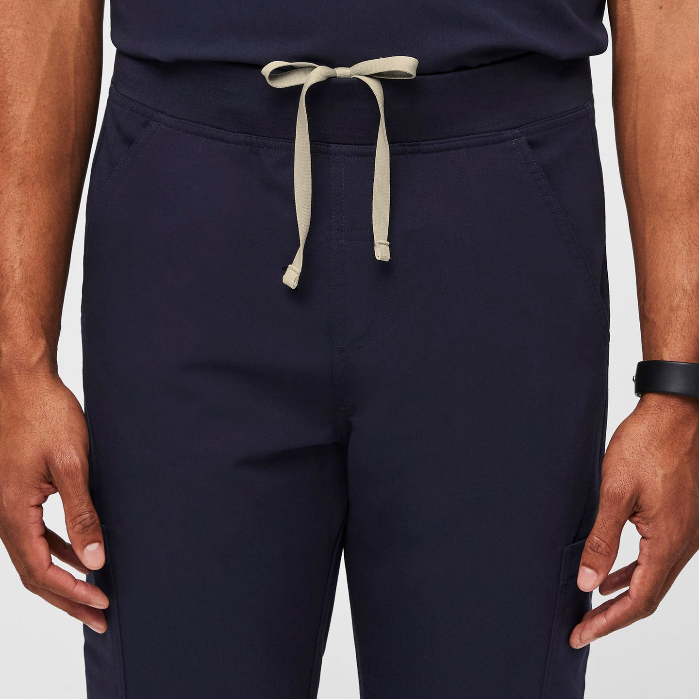Men's Axim Cargo Scrub Pants™ - Navy · FIGS