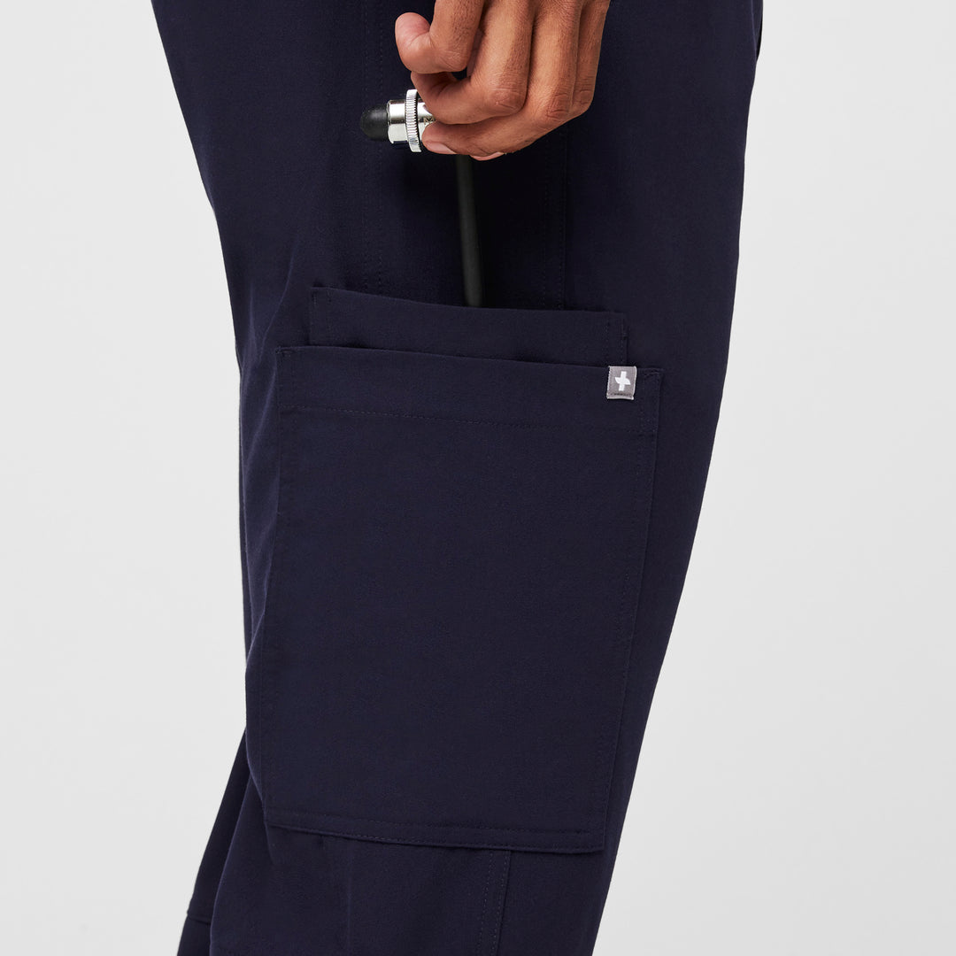Men's Axim Cargo Scrub Pants™ - Navy · FIGS