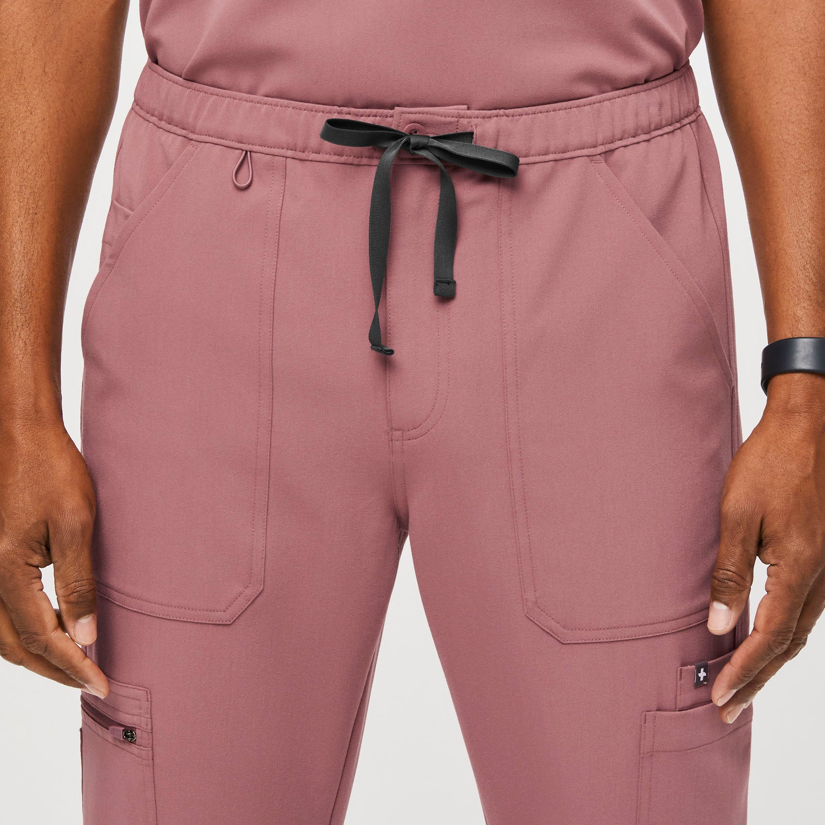 Men's Cairo Cargo Scrub Pants™ - Mauve · FIGS