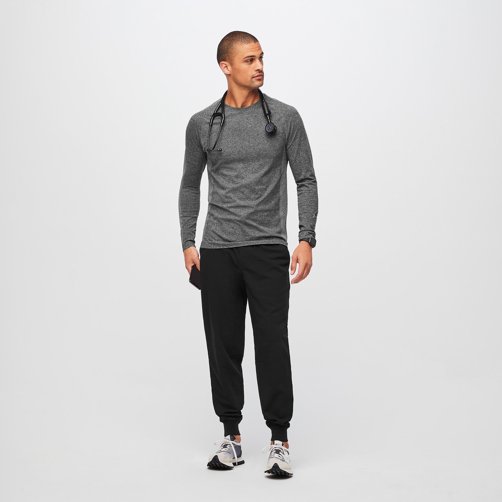 Men's Graphite Scrubs · FIGS