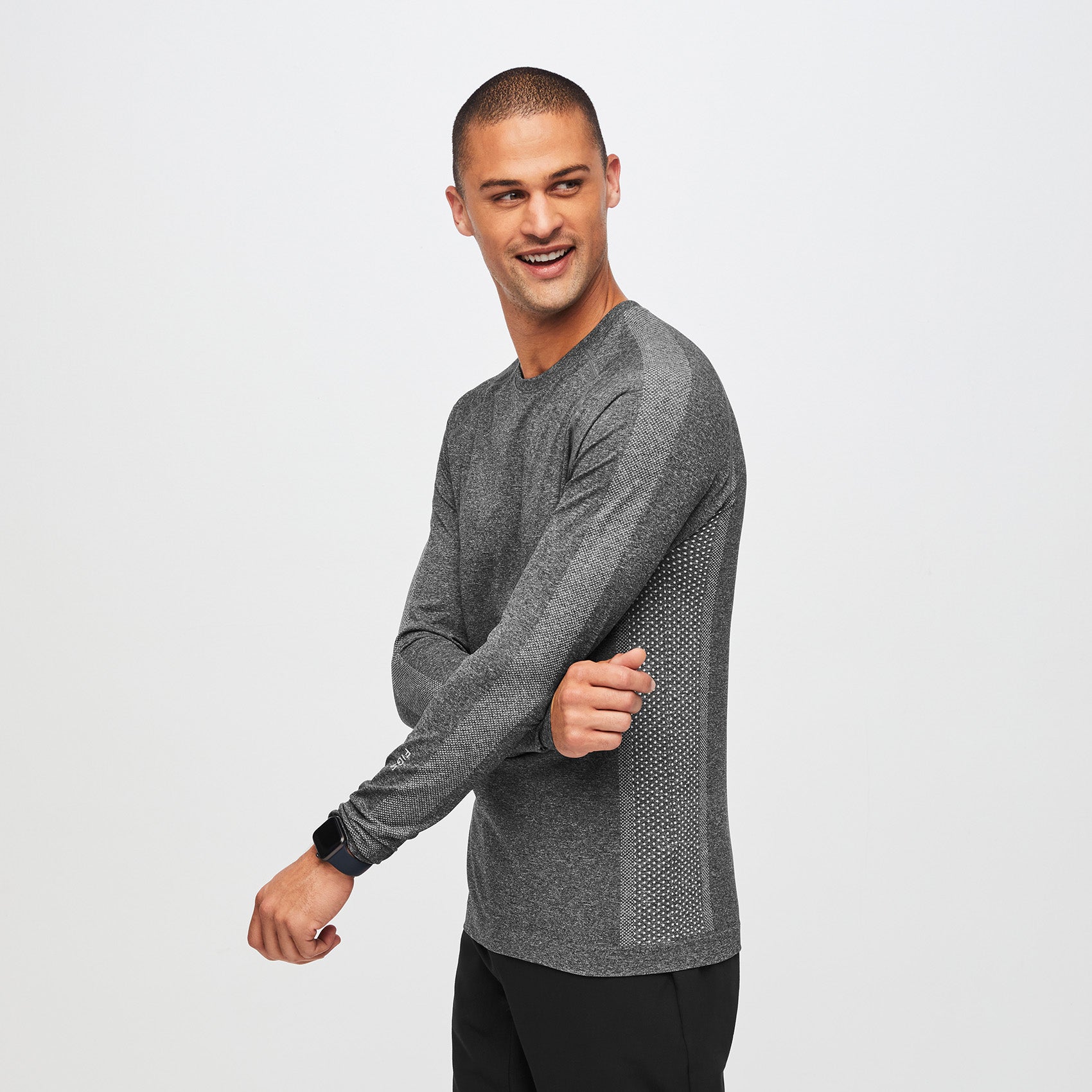 Men's Makato Longsleeve Performance Underscrub - Graphite · FIGS