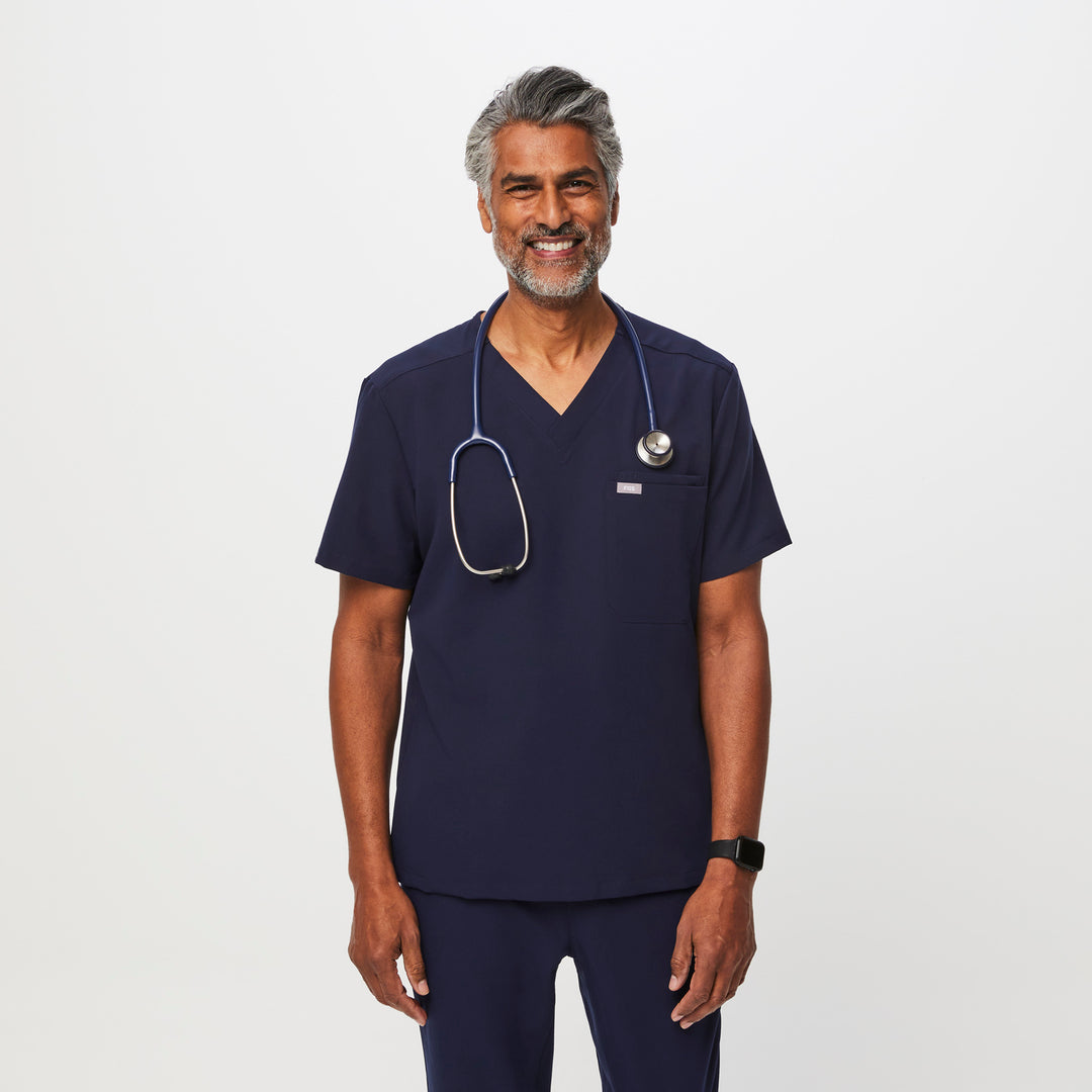 Men's Scrubs - Premium Medical Uniforms & Apparel · FIGS