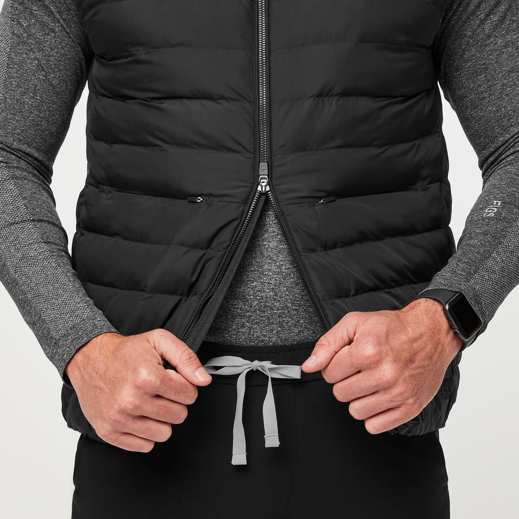 Men’s On-Shift Packable Puffer Vest™ - Black · FIGS